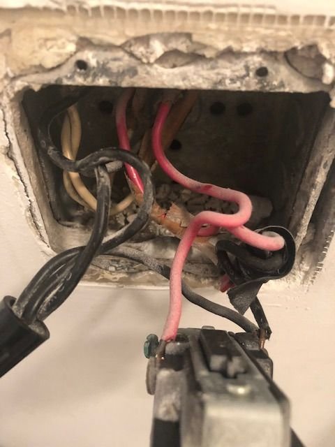 How to add a receptacle to a box - DoItYourself.com Community Forums