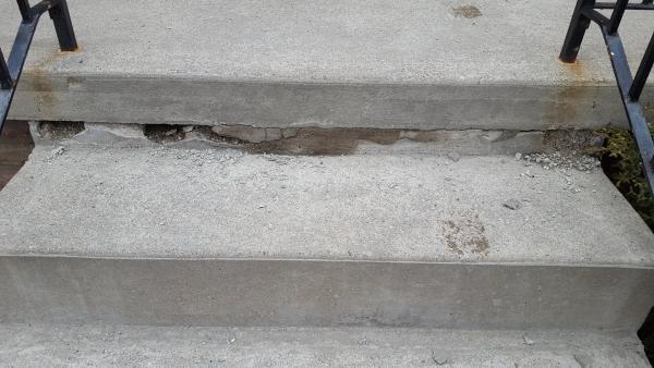 Concrete stair riser repair - DoItYourself.com Community Forums