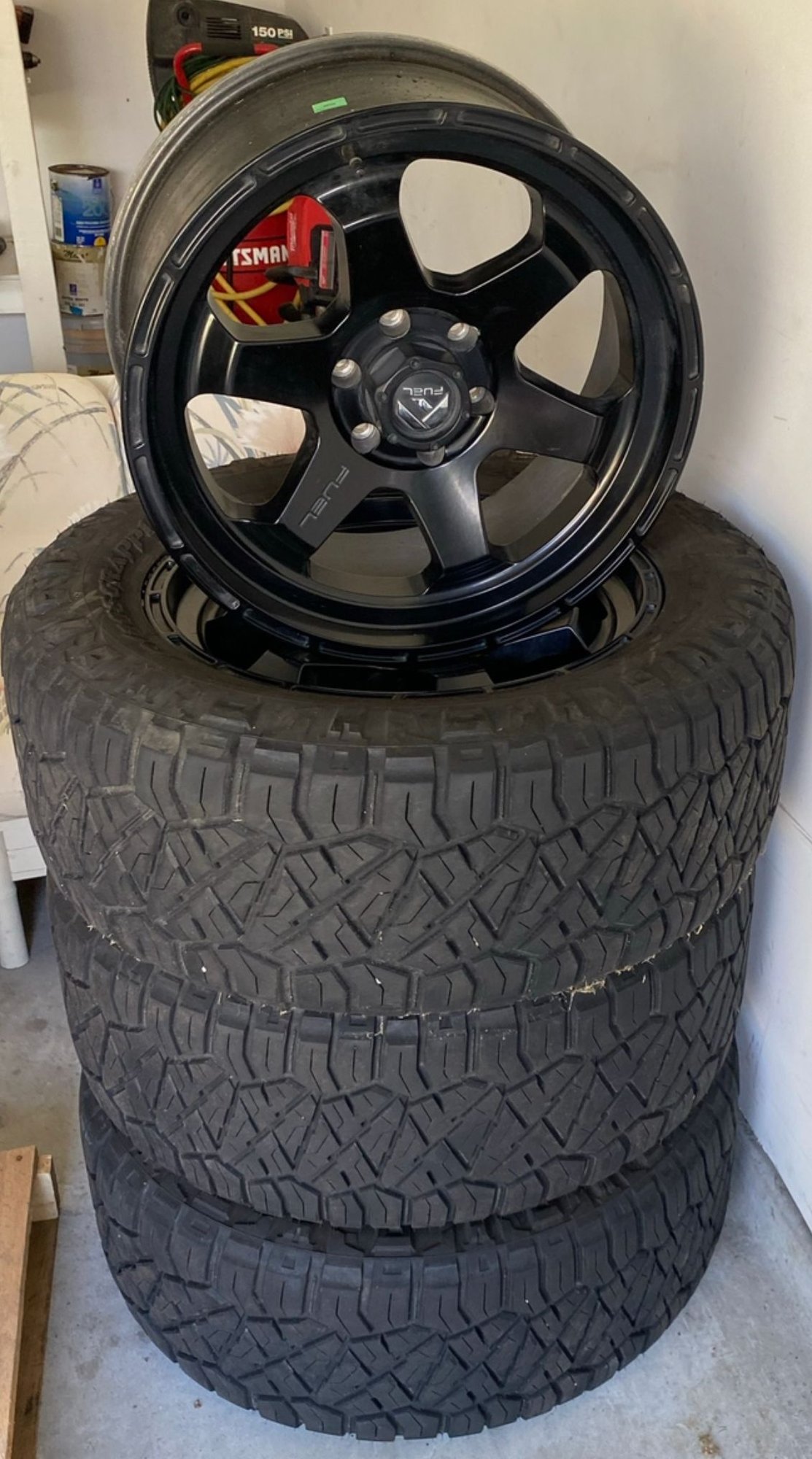 Texas For sale Set of 4 Fuel Shok Wheels 20” x 9” with 33” ridge grapplers - Ford F150 Forum ...