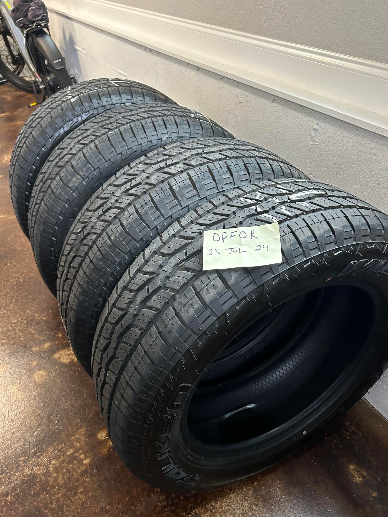 Southeast Falken AT3 Wildpeak All Terain Tires 265/60/R20, 425 miles ...