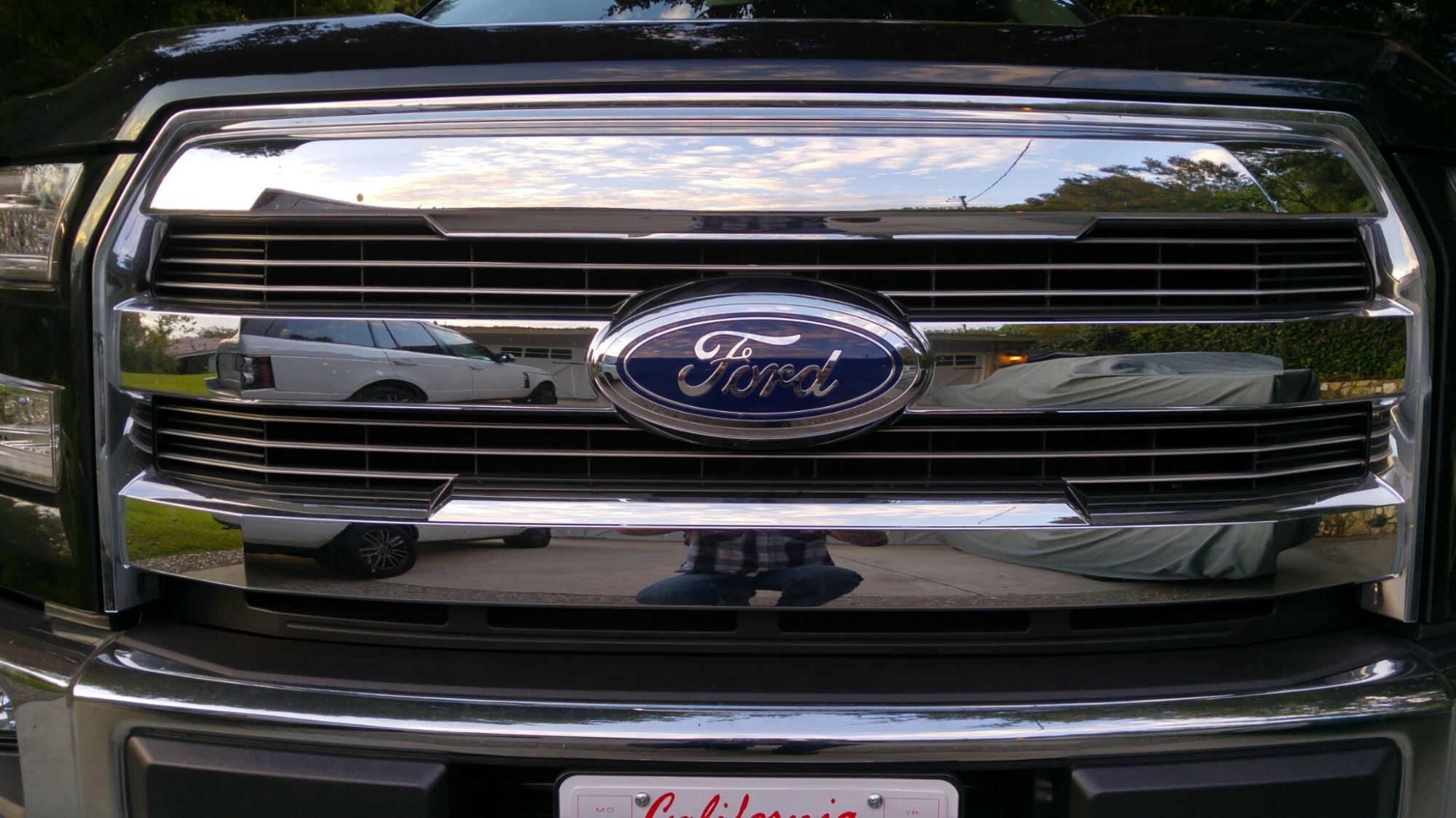 Lariat Front Mounted Camera - Ford F150 Forum - Community of Ford Truck ...