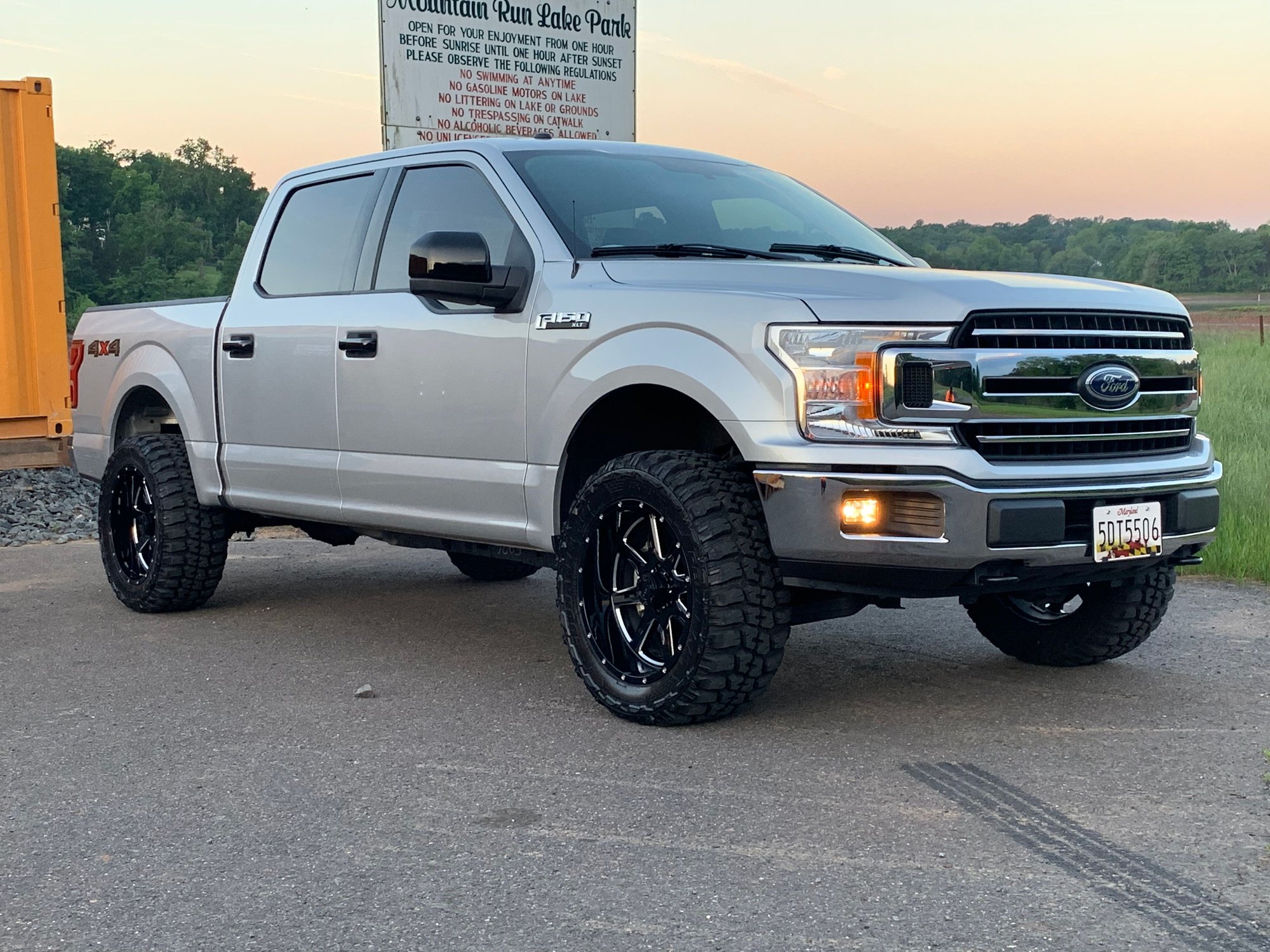 Last Tire Post.. 33 vs 35. Quick Question - Page 2 - Ford F150 Forum ...