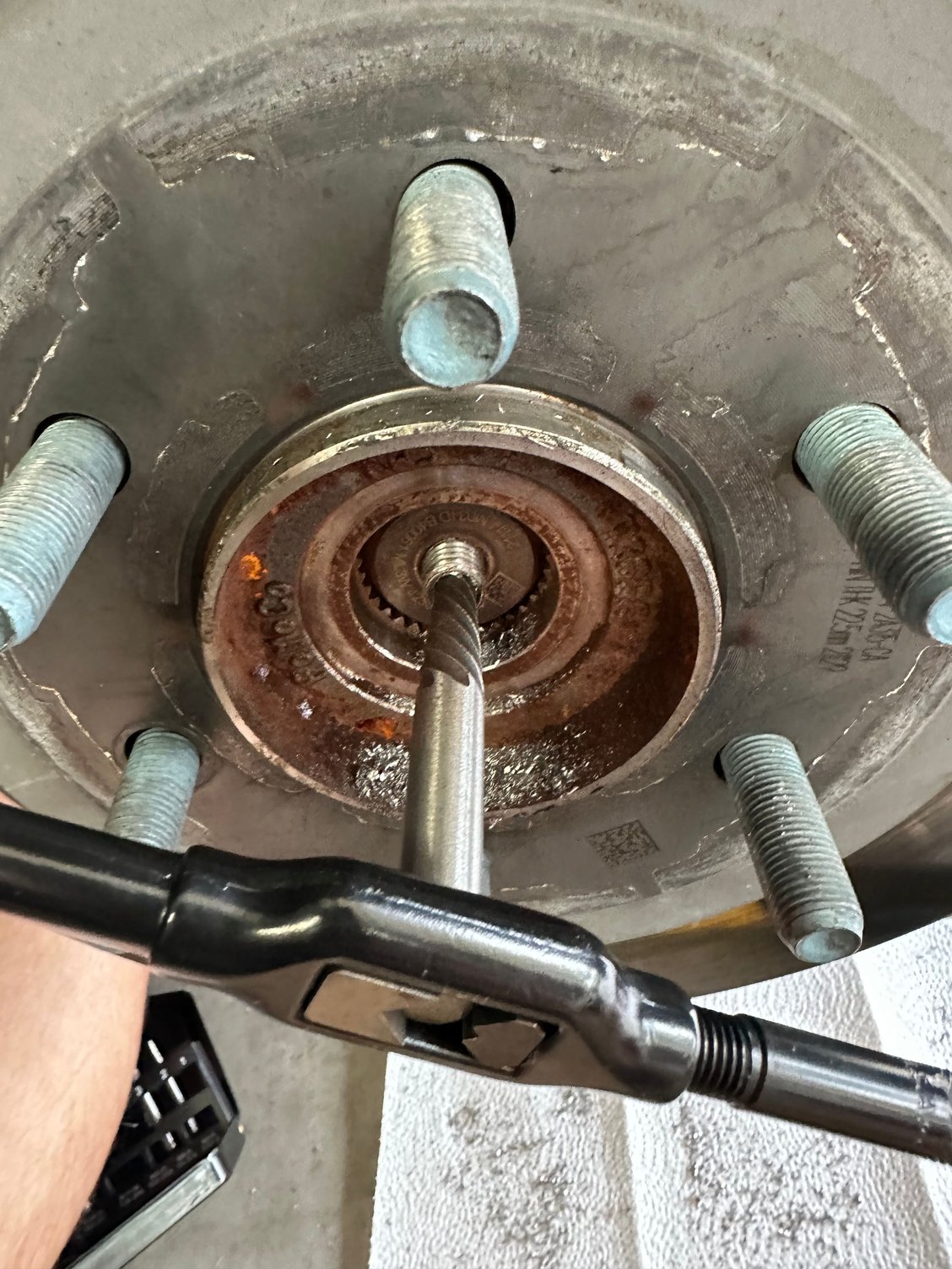 2021 Powerboost Rear Rotor/Axle Bolt Sheared - Page 150 - Ford F150 ...