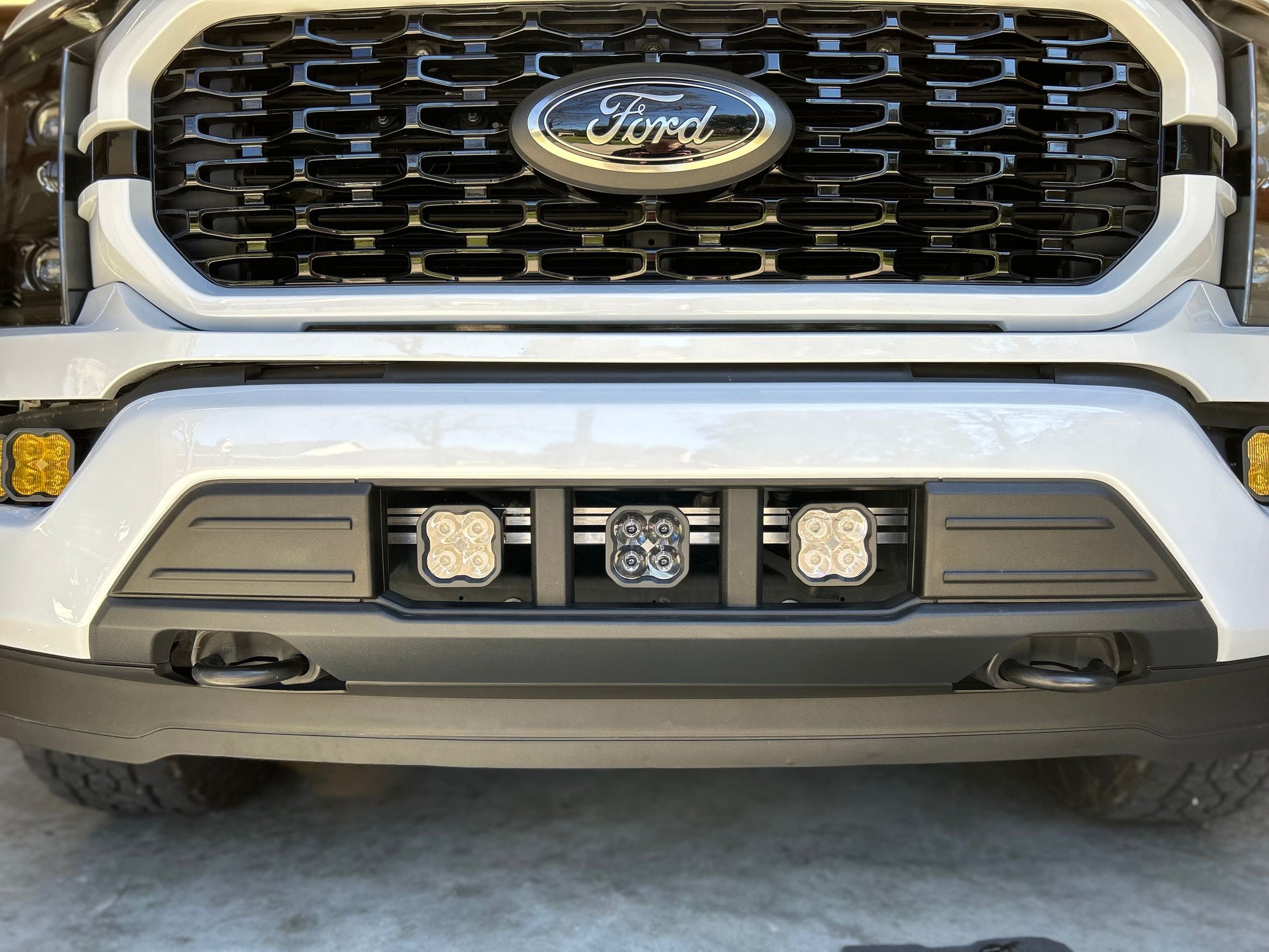 Lower Grille Aux Light Bracket - Page 3 - Ford F150 Forum - Community ...