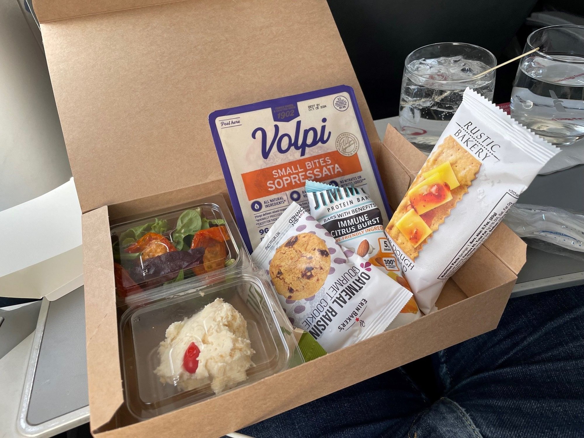 2024 AA Domestic Meal / Meals - menu / photos / etc. (master thread ...