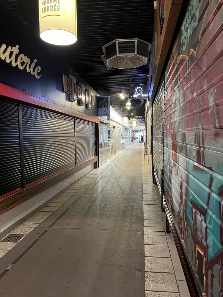 Endless jet set and glamour - or just a few fill-ins? - Page 3 ...