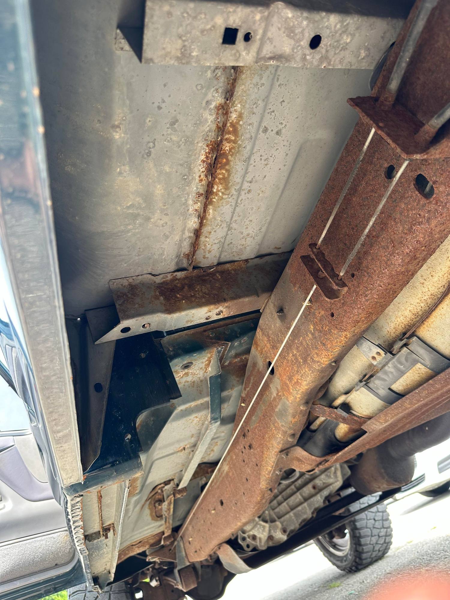 Who here has went with fender flares to cover wheel well rust? - Ford ...