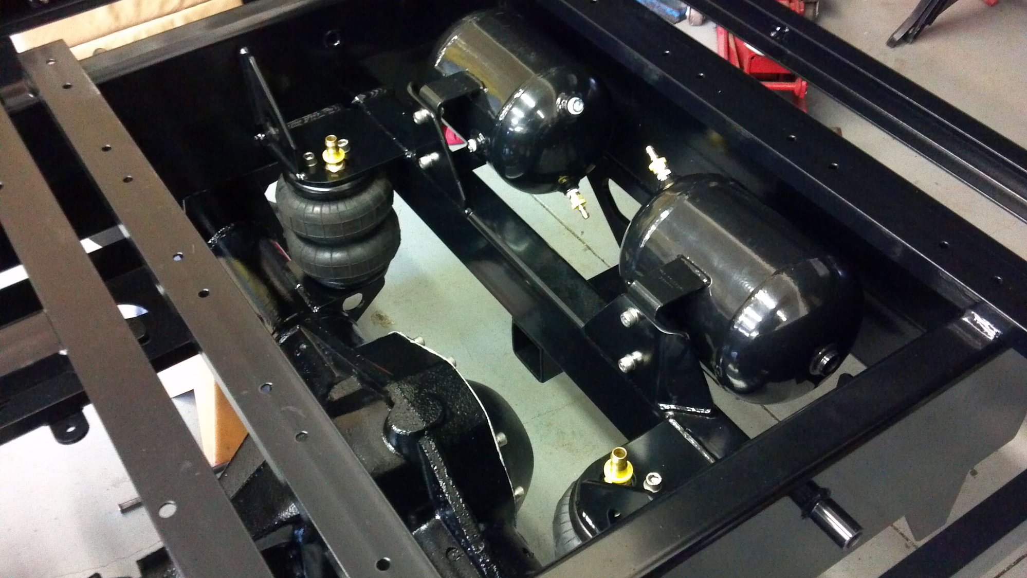 Air bags again - Ford Truck Enthusiasts Forums