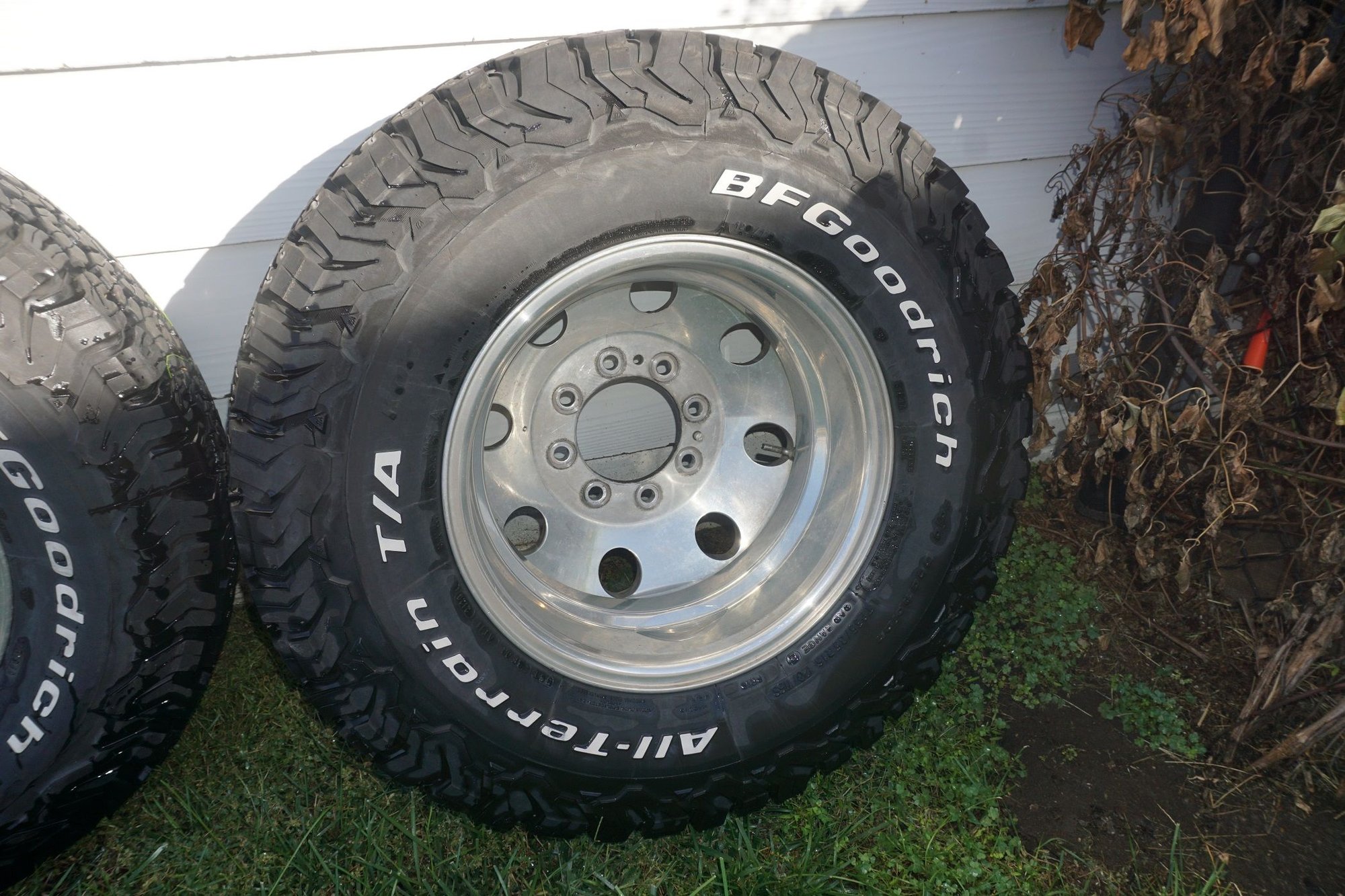 Alcoa 16" dually wheels 8x6.5" for Ford E-350 SuperDuty - Ford Truck ...