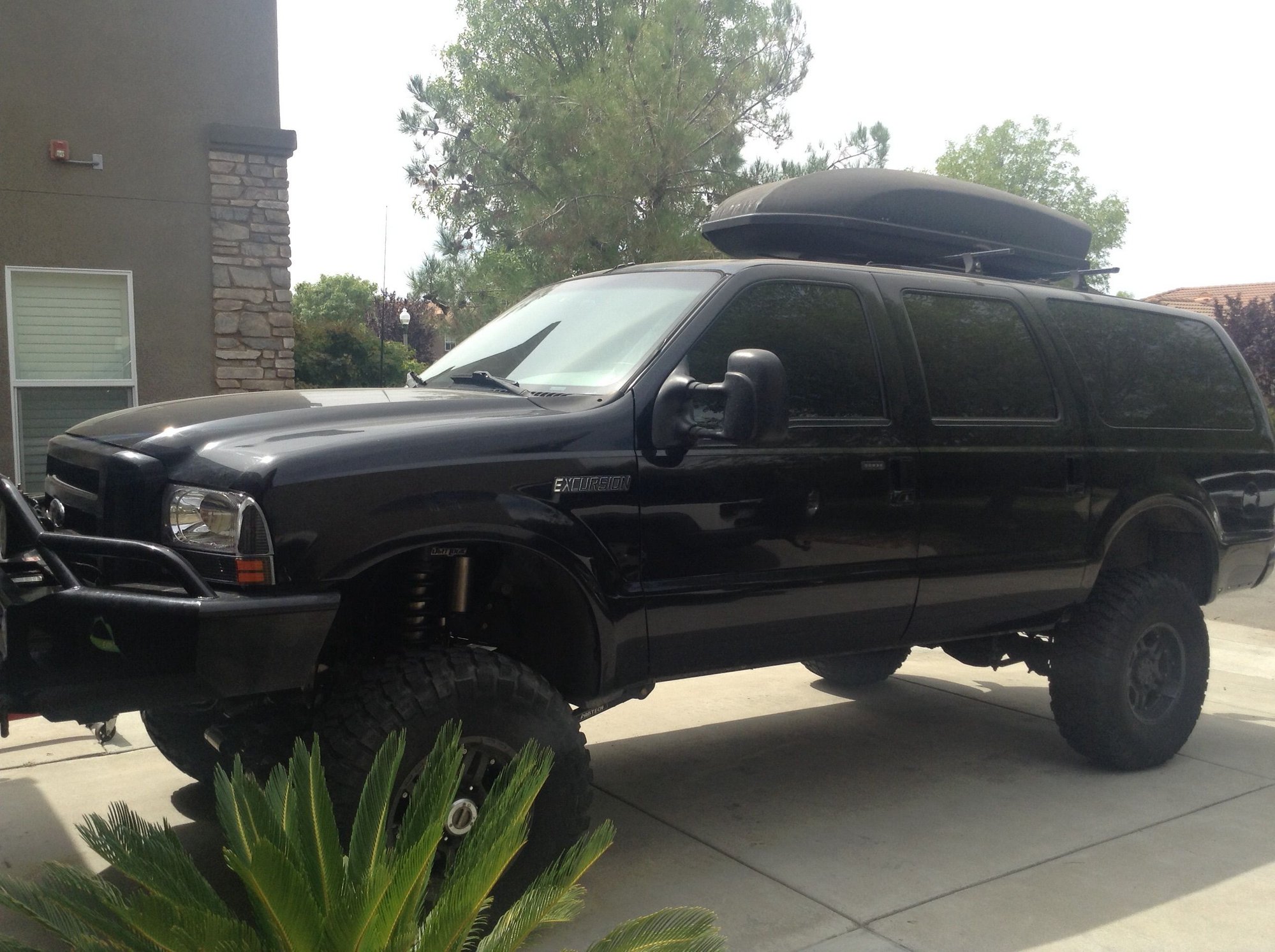 Looking at a Lifted Excursion (6" lift/37" Tires) - Ford Truck ...