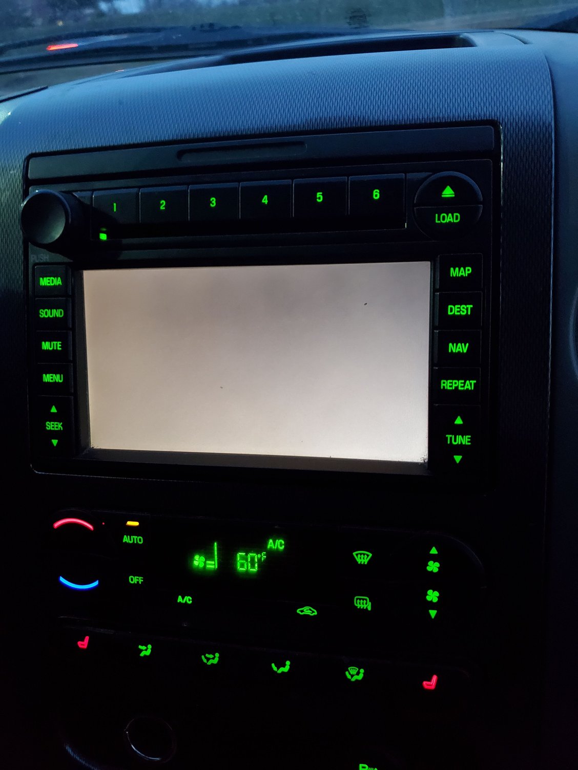 2007 F150 radio doesn't work - Ford Truck Enthusiasts Forums