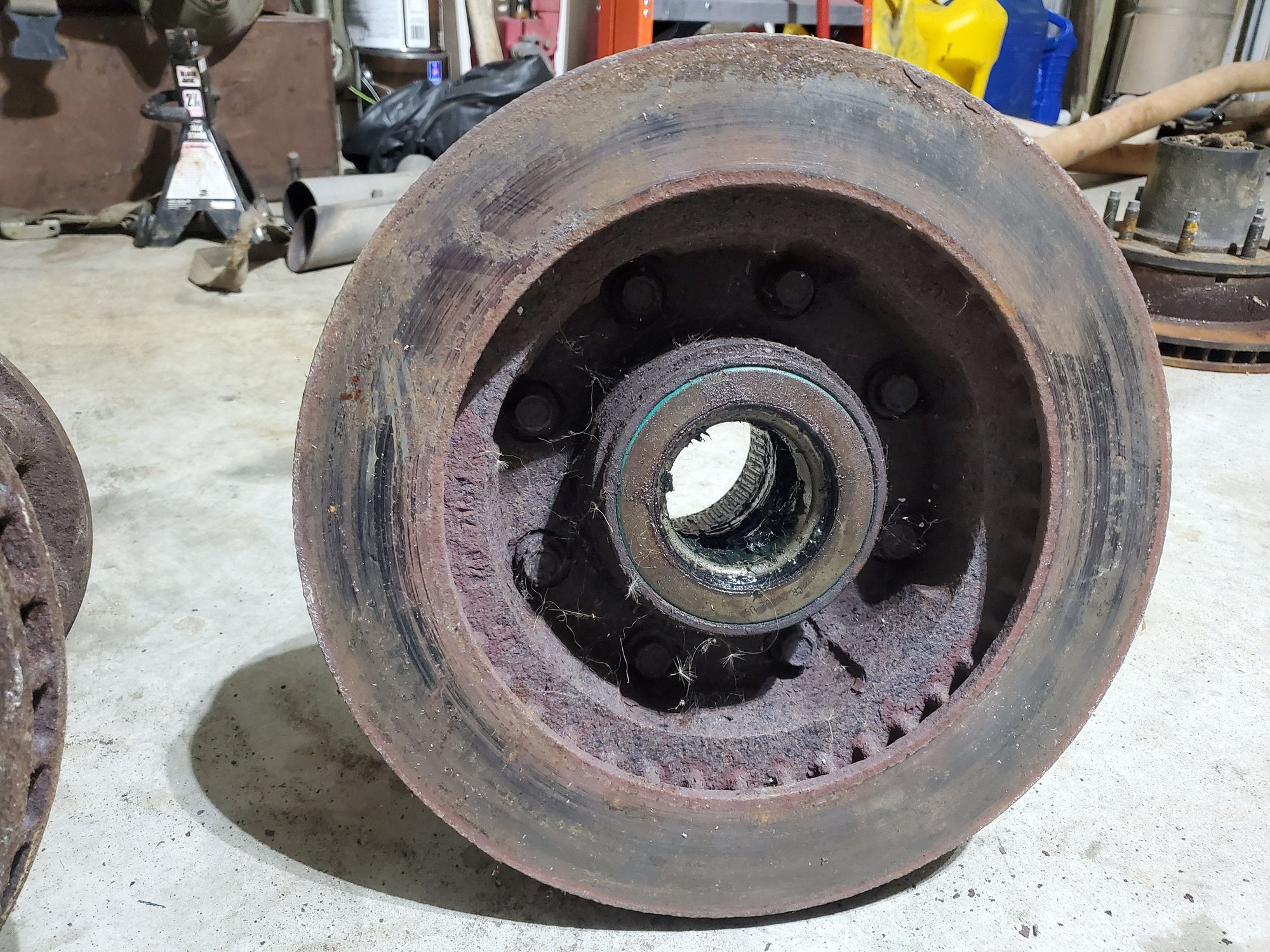 Dana 60 4x4 Dually Front hub - Ford Truck Enthusiasts Forums
