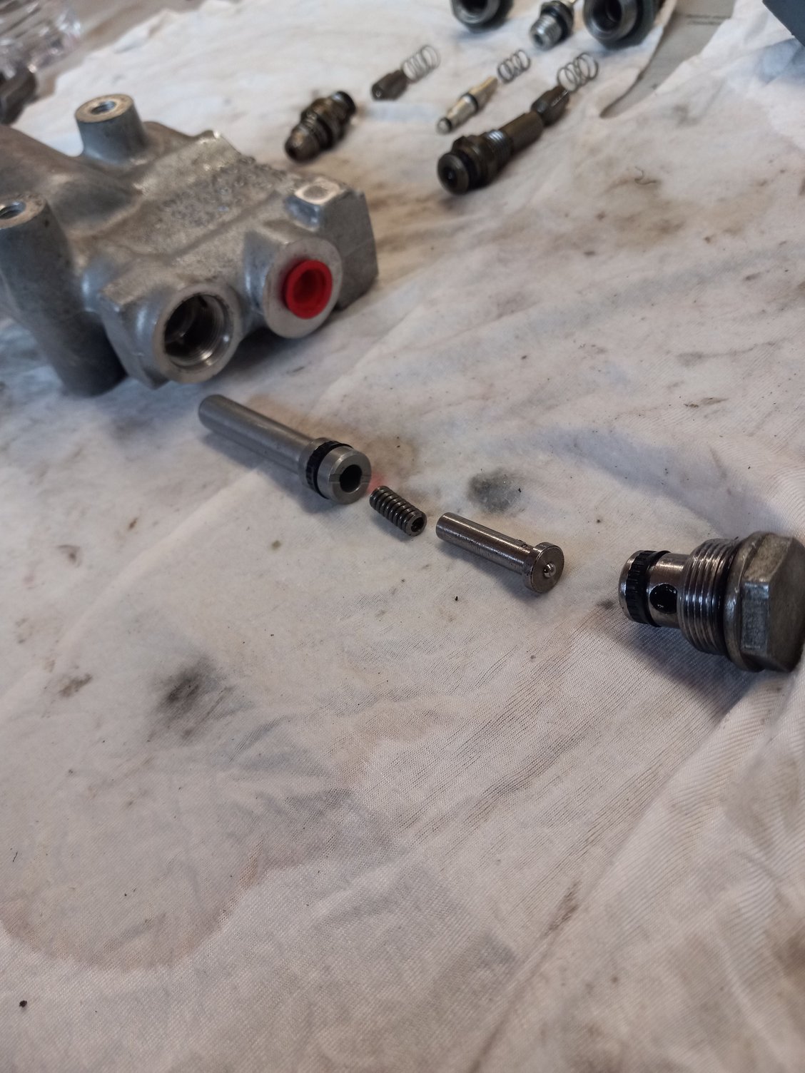 2wd ABS disassembled. - Ford Truck Enthusiasts Forums