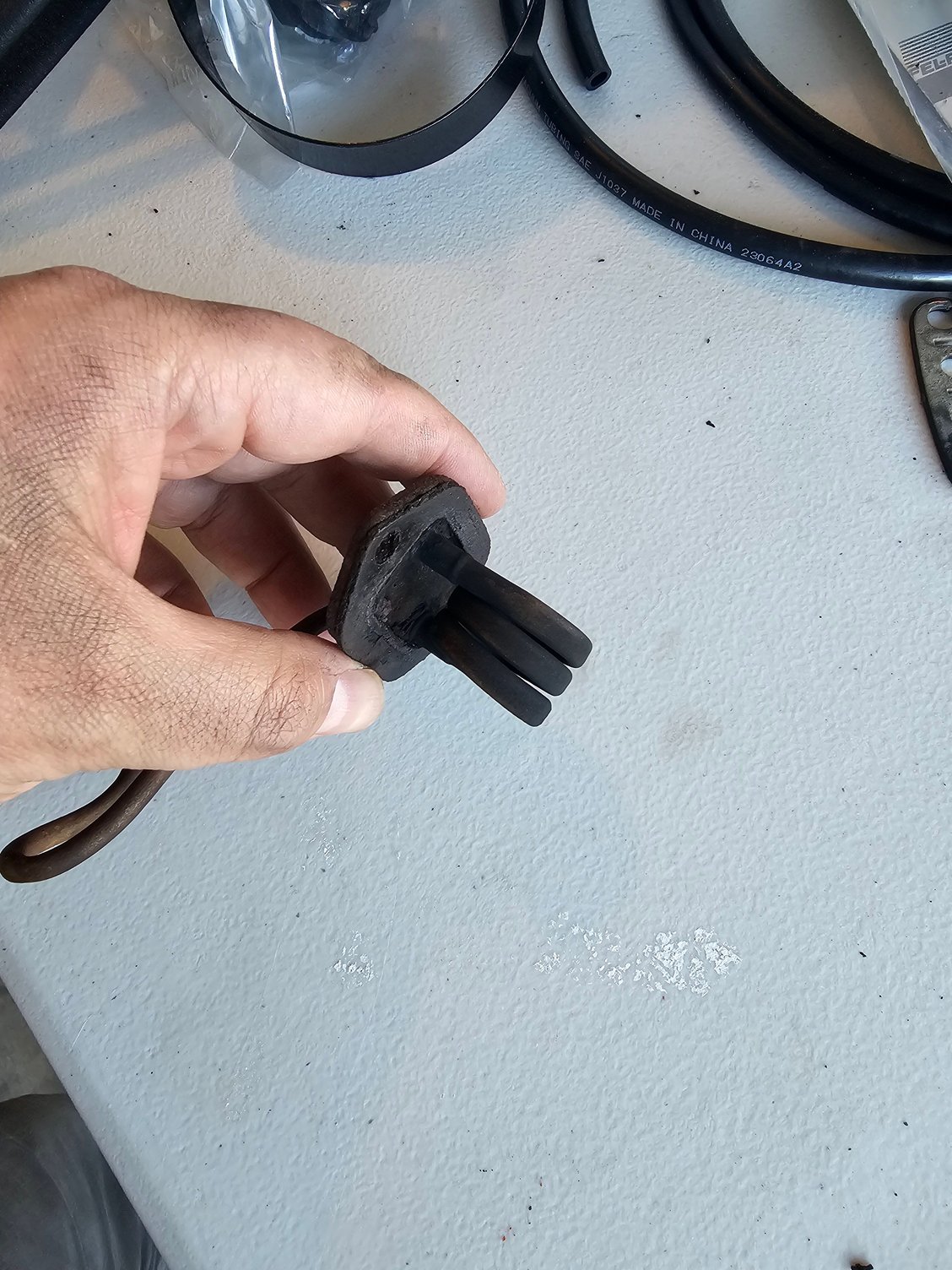 Intake Manifold Choke Tube/Heat Riser - Ford Truck Enthusiasts Forums