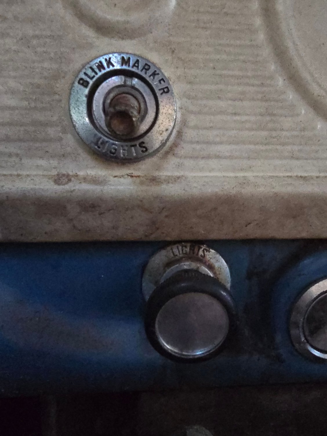 71 f600 marker blink switch - Ford Truck Enthusiasts Forums