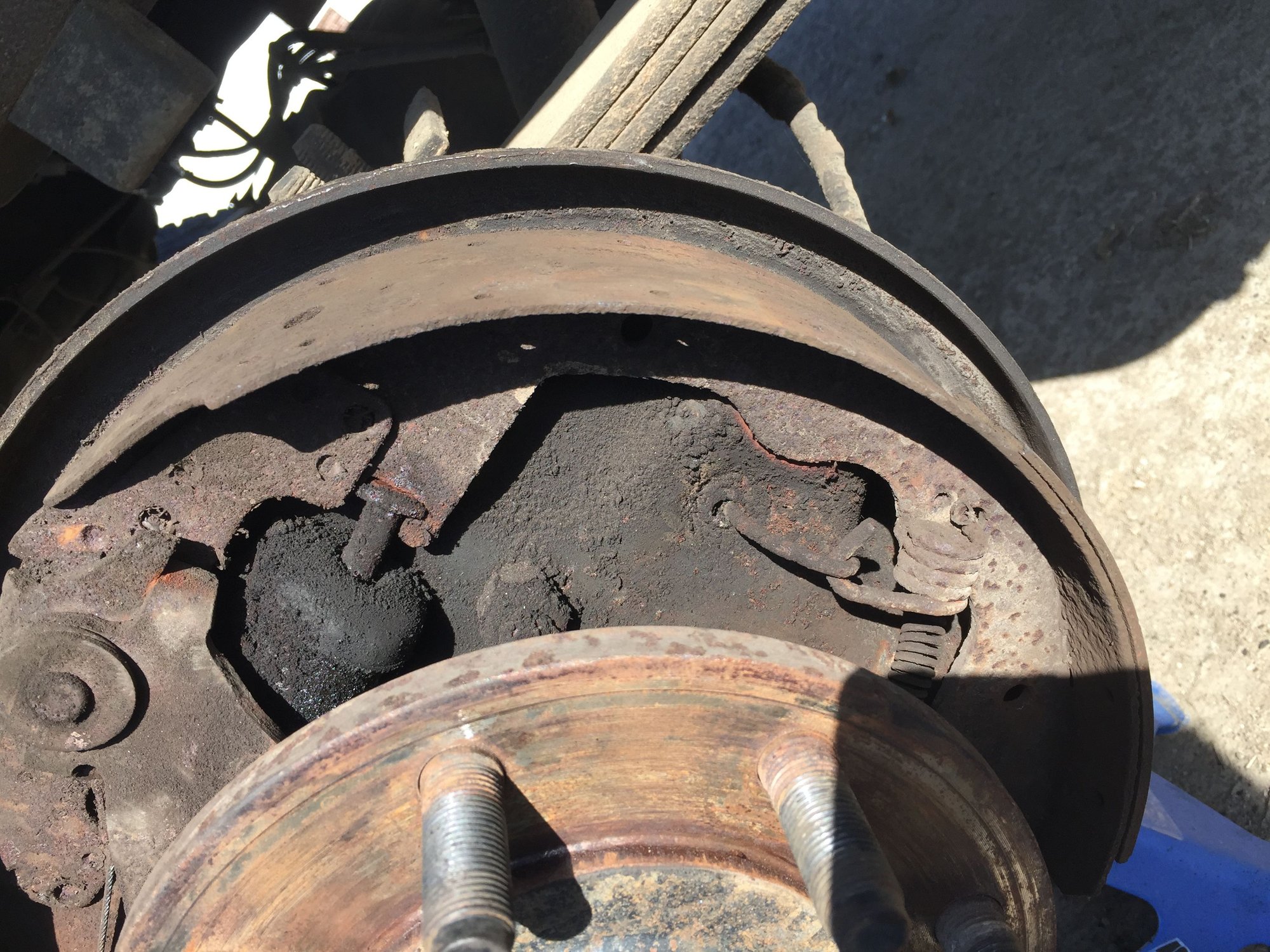 F250 Rear brake drum help please. - Ford Truck Enthusiasts Forums