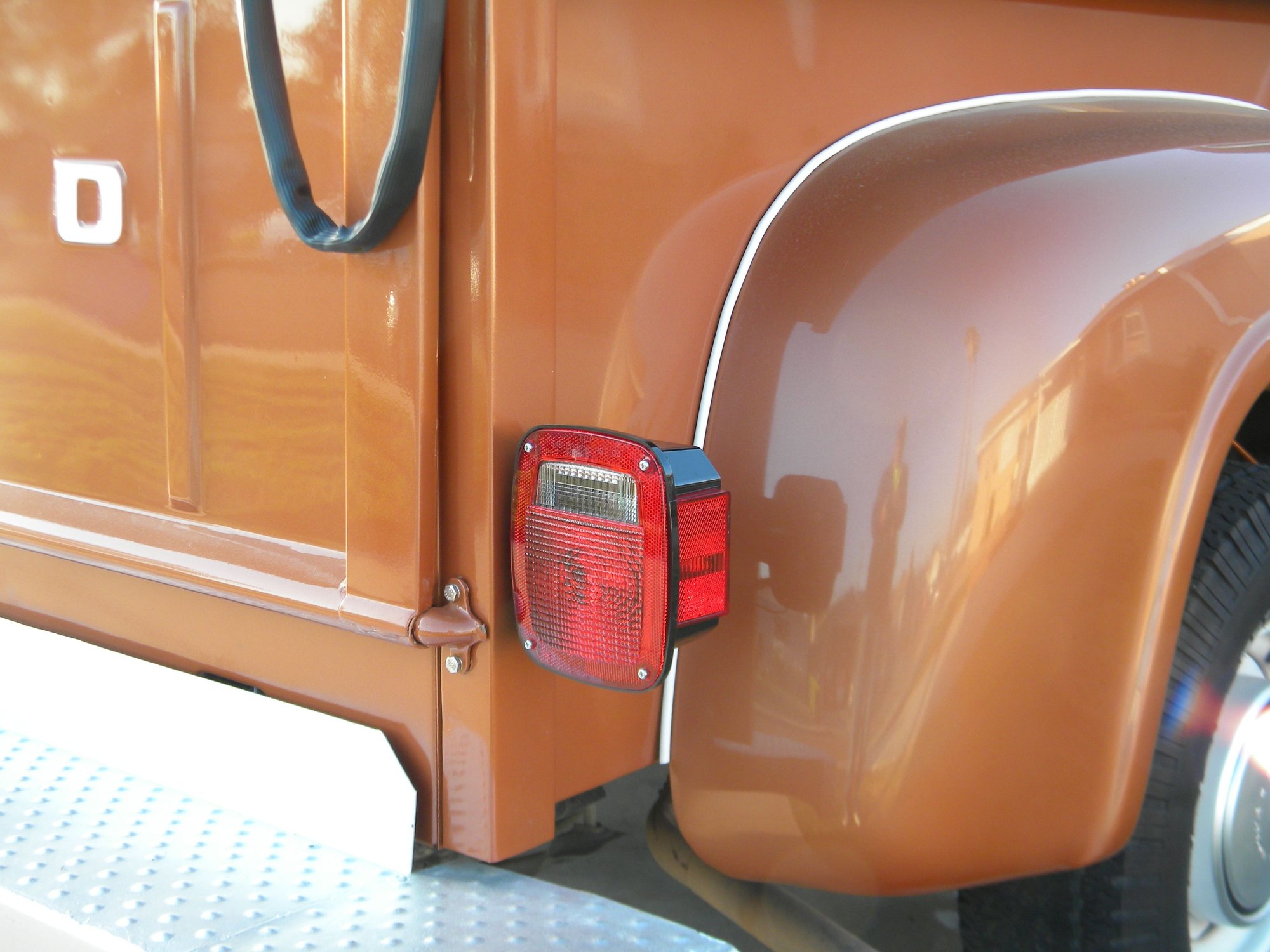 1979 Flareside Tail Light Brackets - Ford Truck Enthusiasts Forums