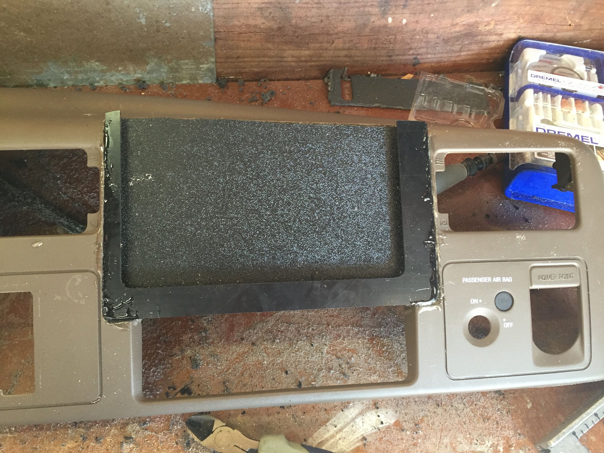 Ipad install into dash 99 F250 - Ford Truck Enthusiasts Forums