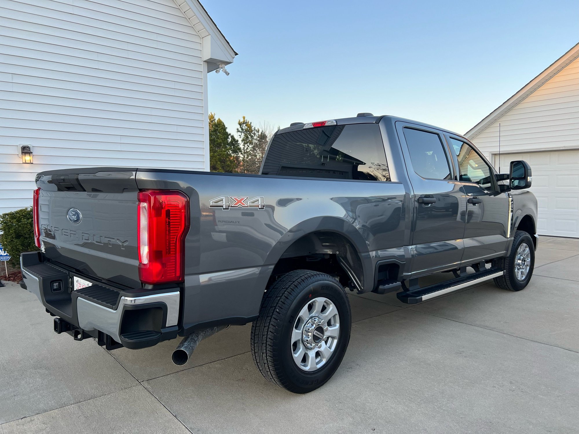 2024 F250 XLT Leveling Kit - Ford Truck Enthusiasts Forums