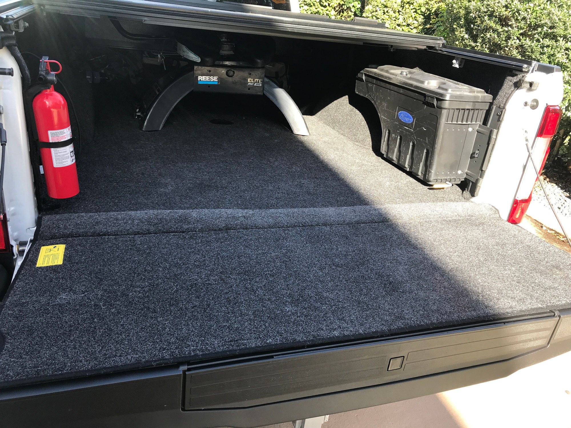 5th wheel w/BedRug - Ford Truck Enthusiasts Forums