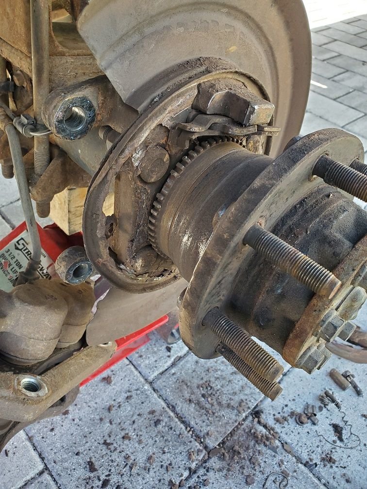 Locating complete exploded parts diagrams/lists - brakes, axles, drivetrain? - Ford Truck ...