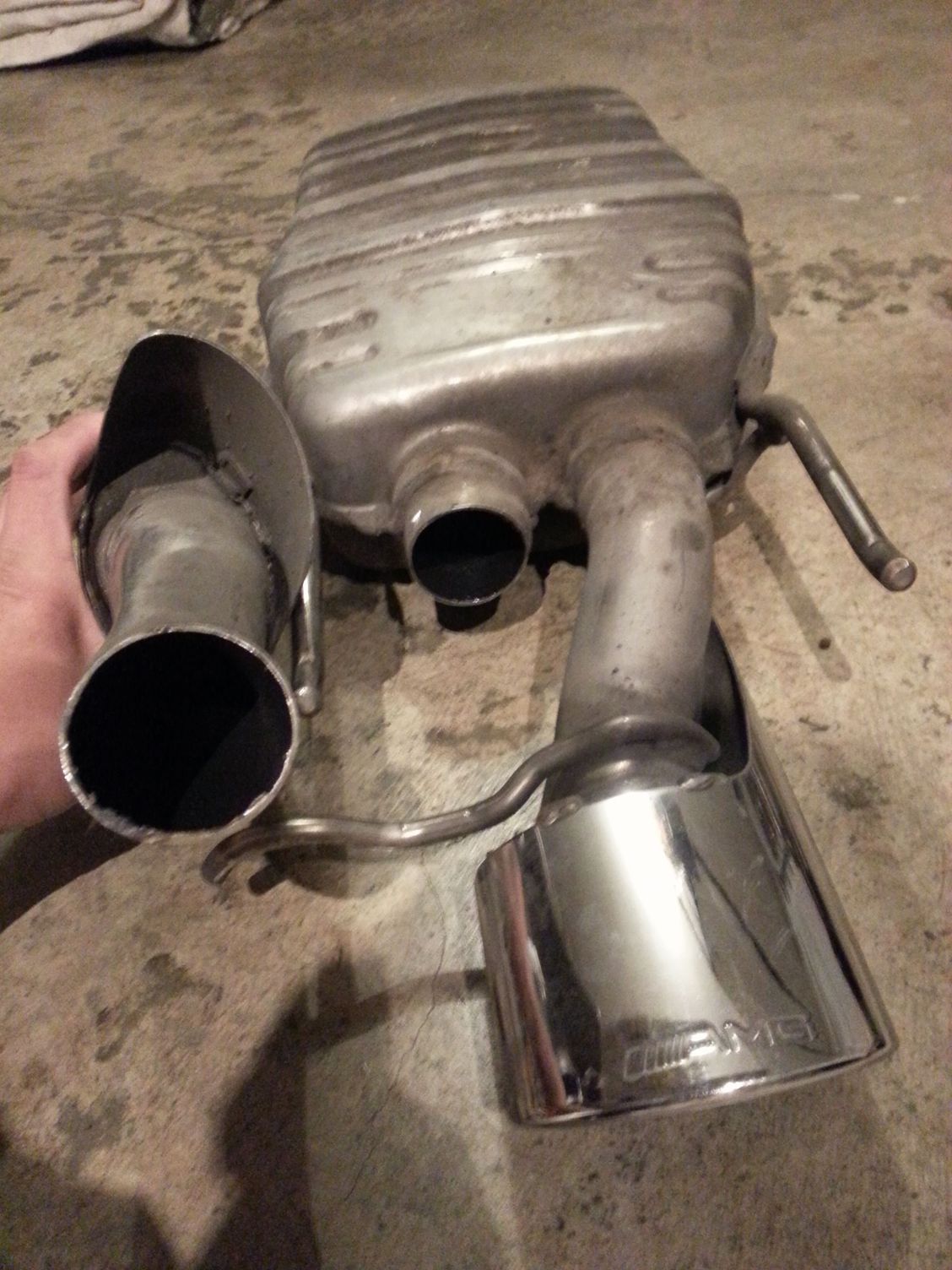 300SE AMG muffler install | Mercedes-Benz Forum