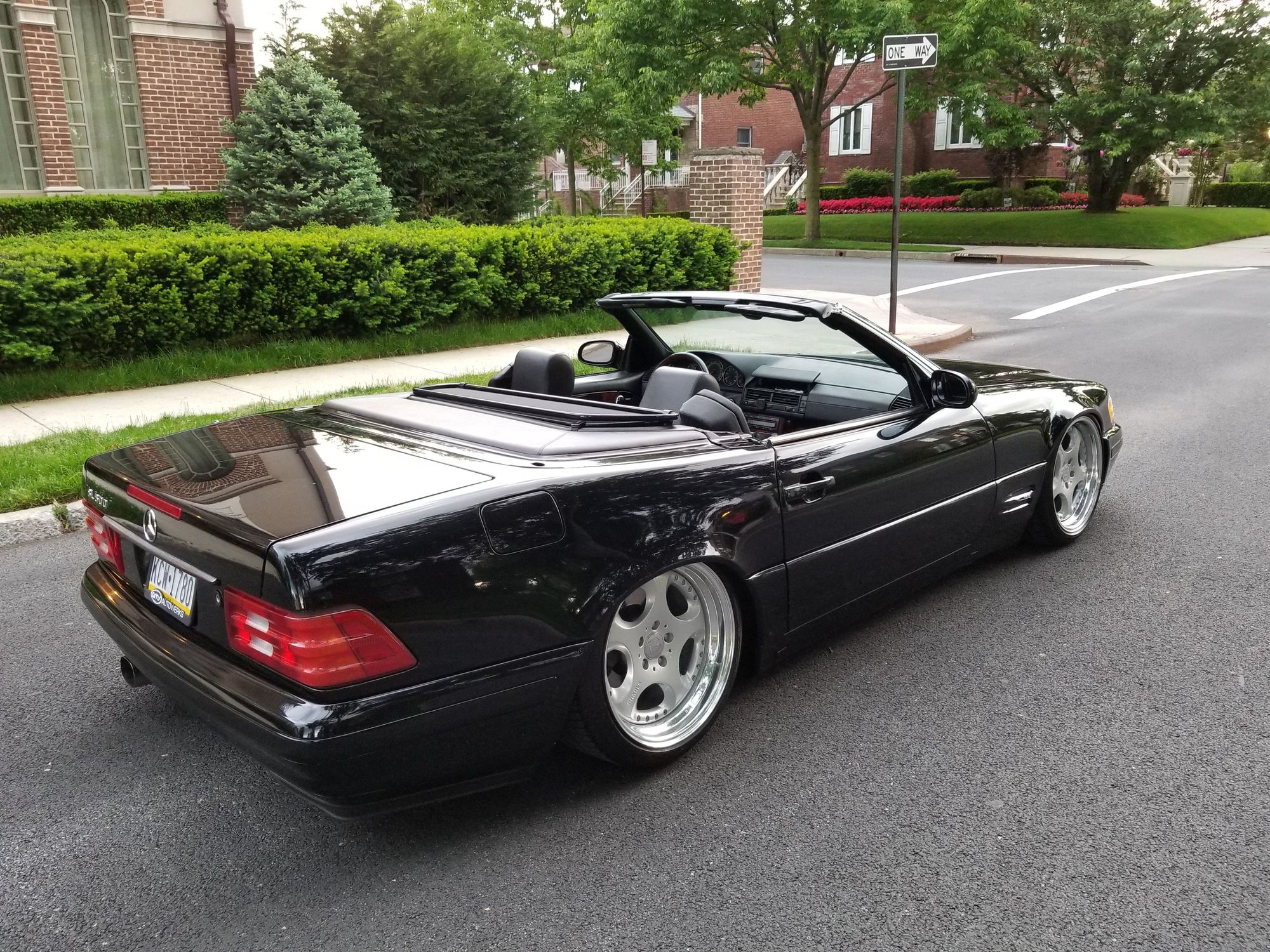 R129 Official Picture thread! - Page 17 - MBWorld.org Forums