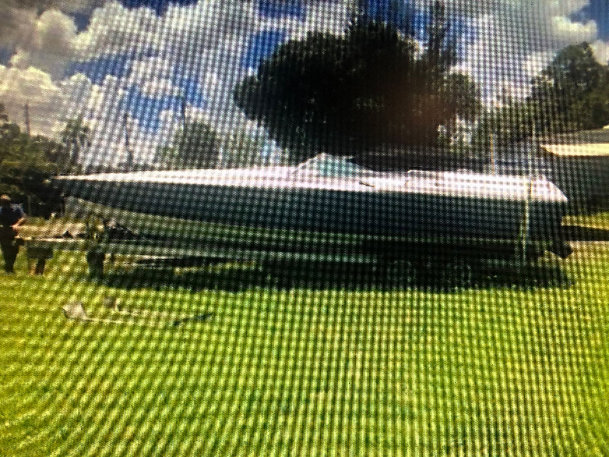 Bertram Baron 28 hull for sale in Ft Myers - Offshoreonly.com