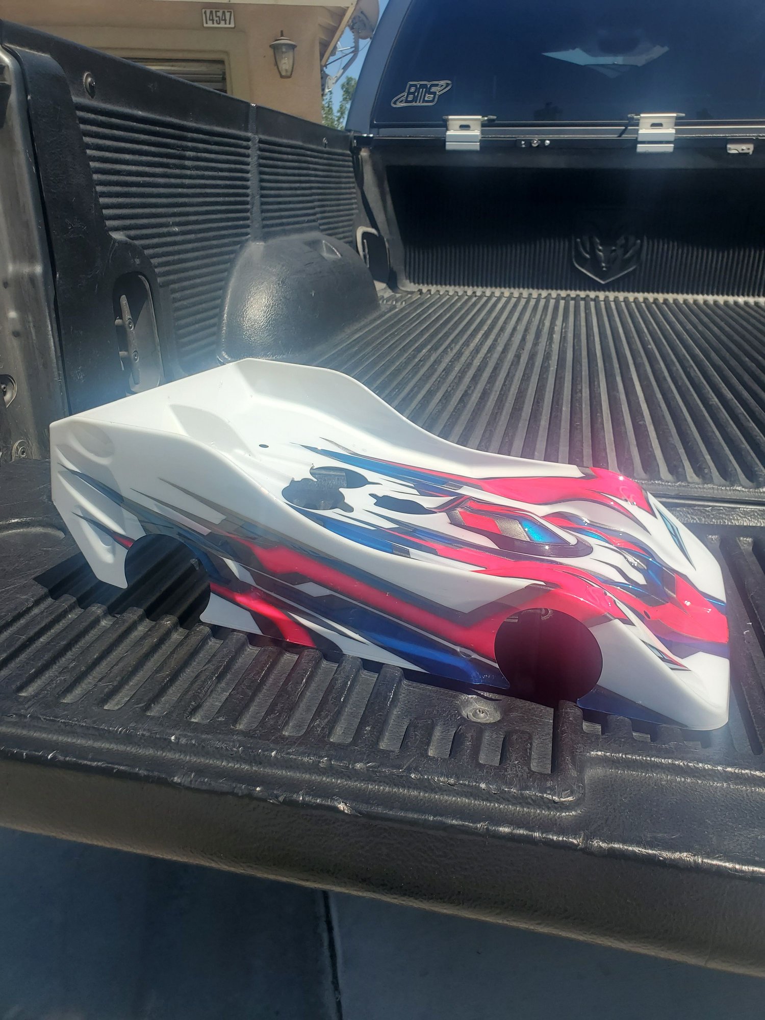 1/8 custom painted super Diablo body and Nov pipes - R/C Tech Forums