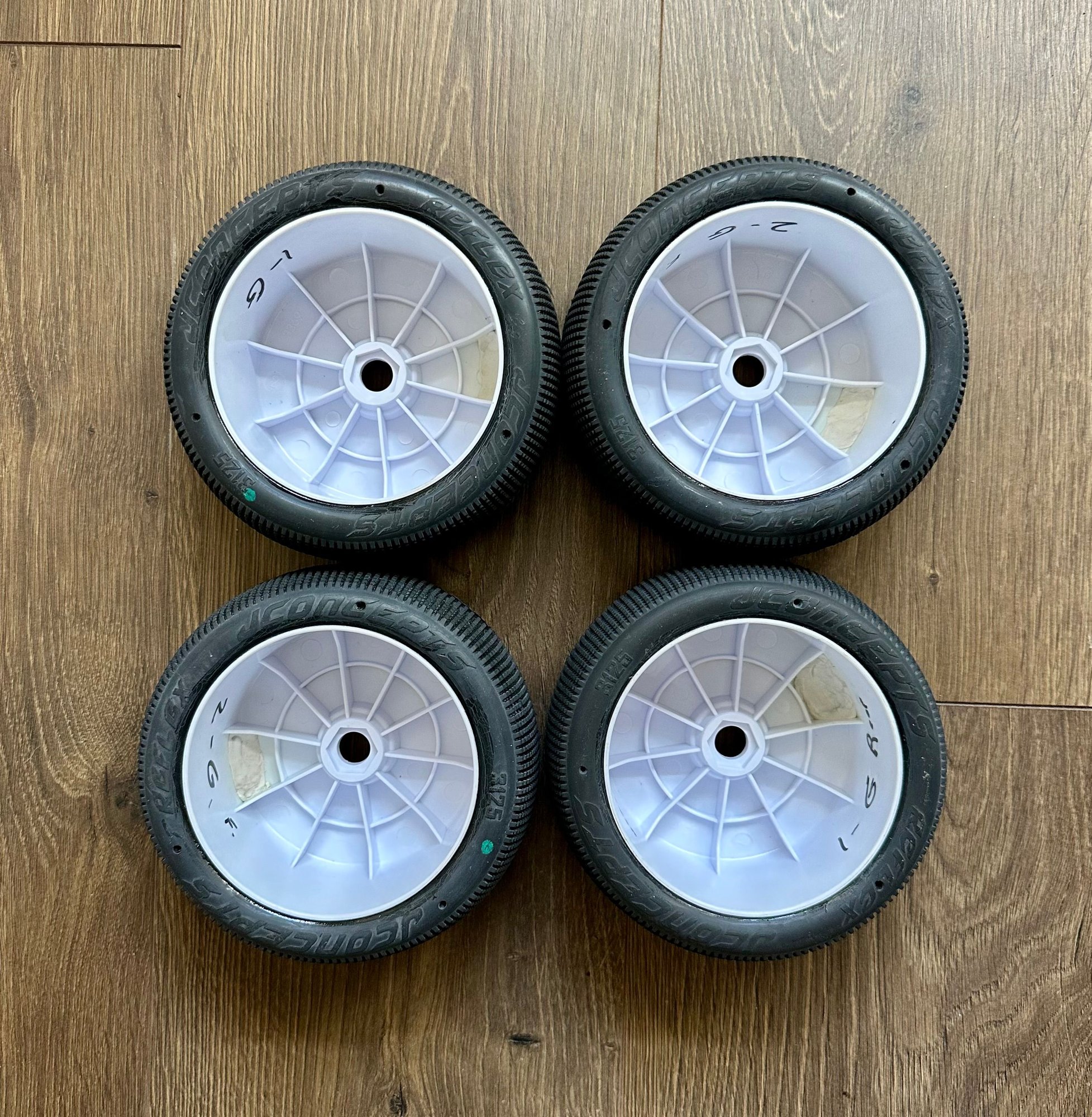 New 1/8 truggy Truck Jconcepts Reflex tires mounted - R/C Tech Forums