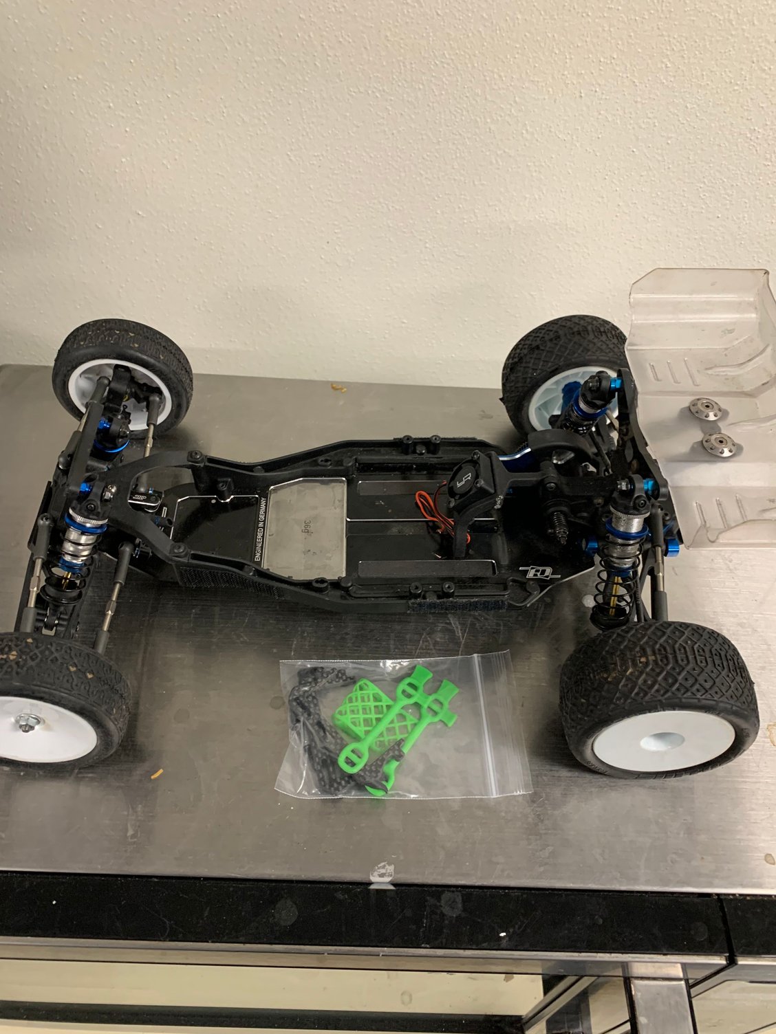 B6.1D with RD chassis +5mm - R/C Tech Forums