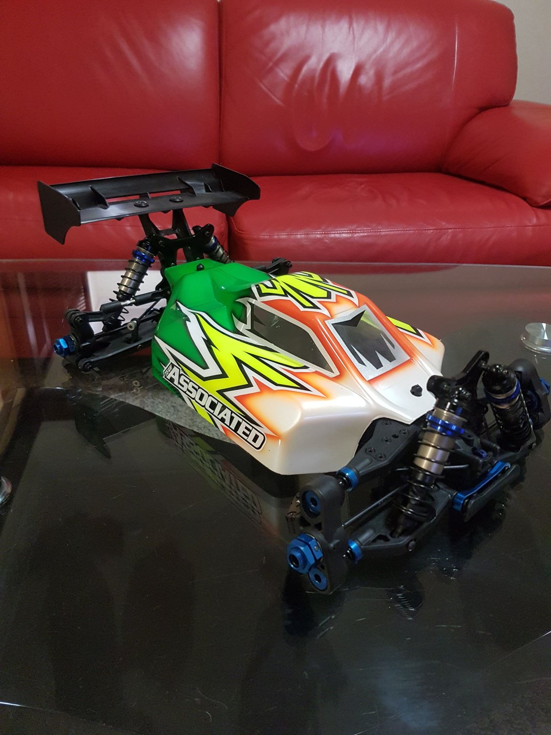 Team associated factory team rc8b3.2e - R/C Tech Forums