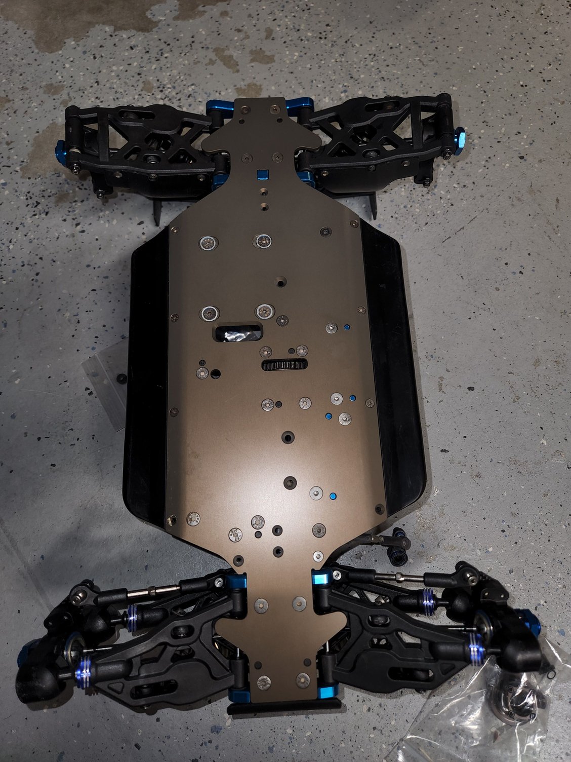 F/S: Team AE RC8B3.1 nitro slider - R/C Tech Forums