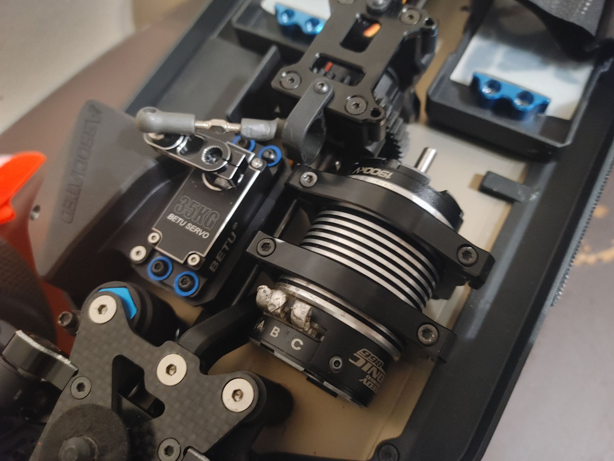 Team Associated RC8B4E. Roller w/Servo & Motor - R/C Tech Forums