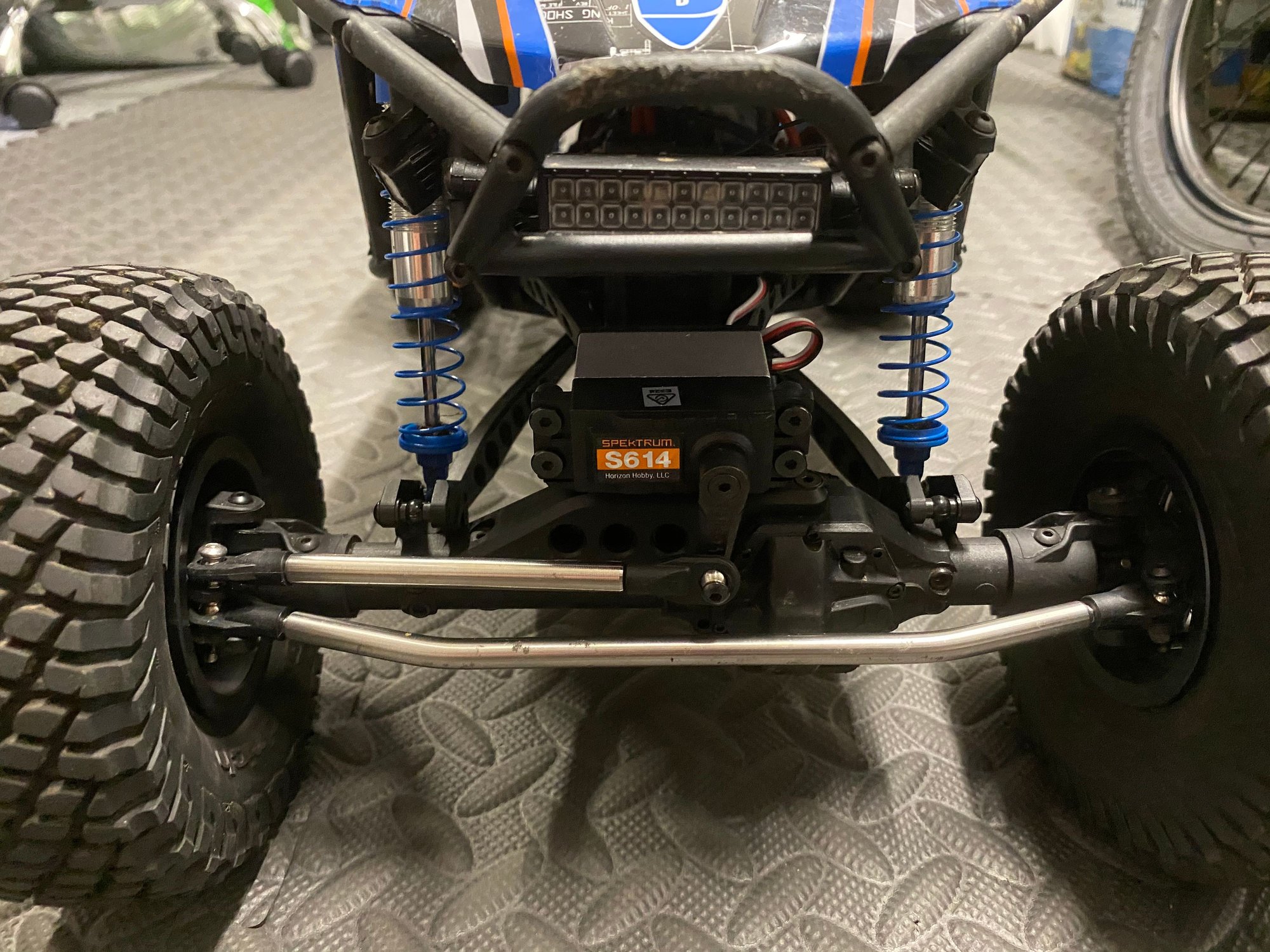 Axial Bomber 2.0 King Shock Edition - R/C Tech Forums