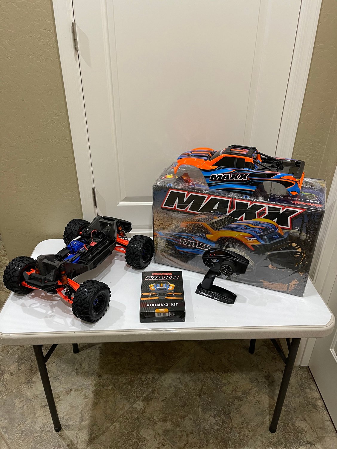 Traxxas Maxx 4S w/ Wide Kit Installed Brand New Never Used - R/C Tech ...