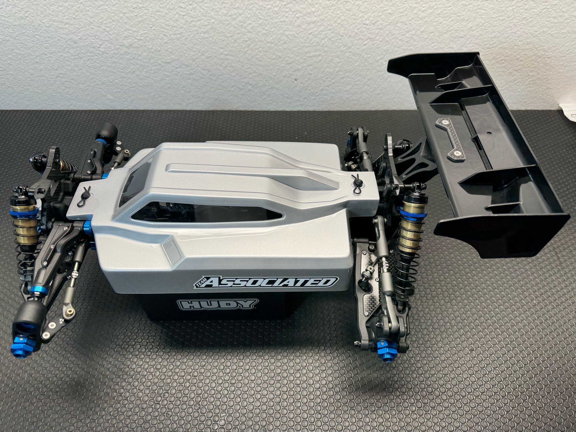 New Associated RC8B4e Upgraded BND - R/C Tech Forums