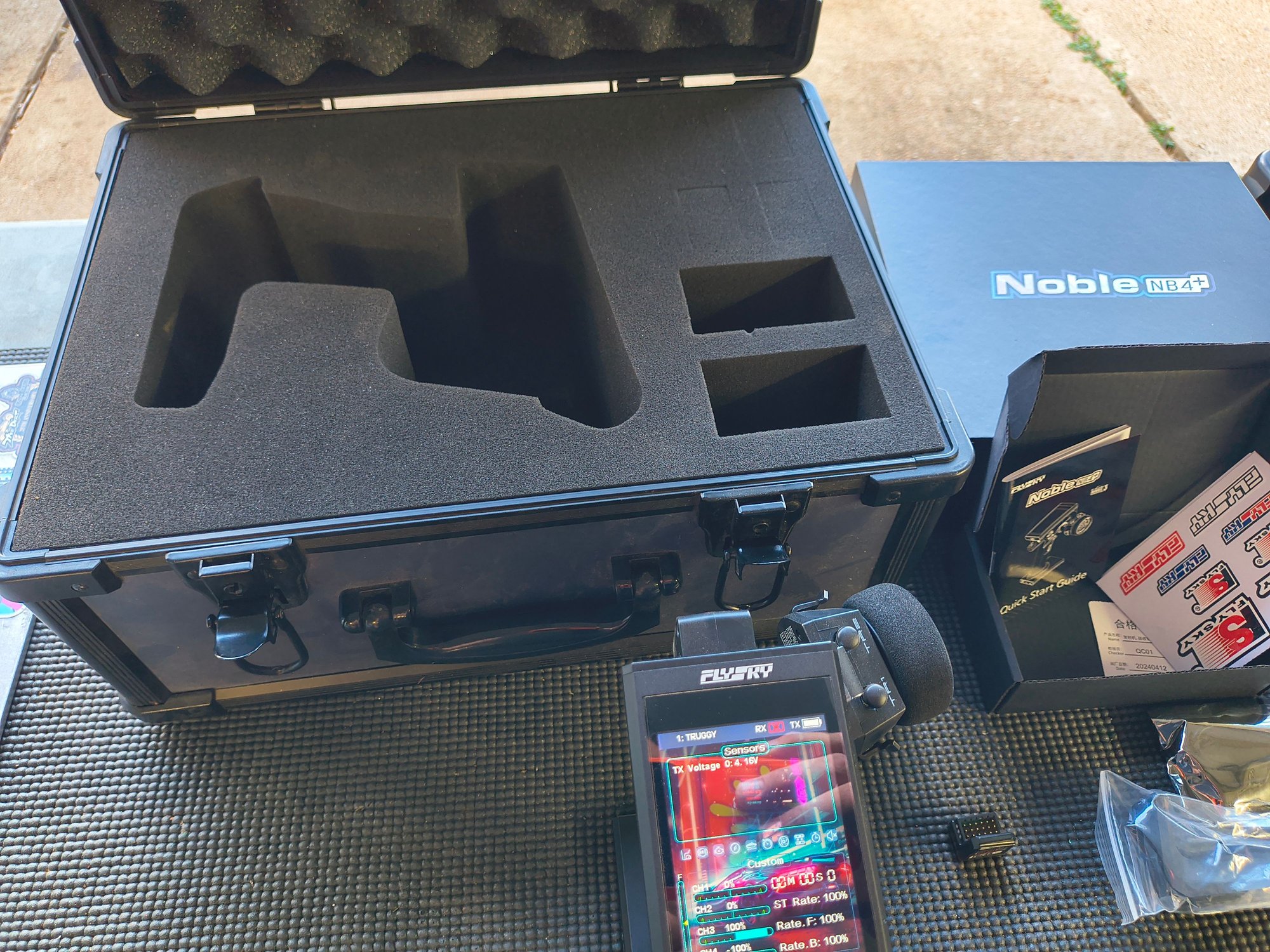 Tekno ET48 2.2, Flysky NB4 Plus, Electronics, Transponders - R/C Tech ...