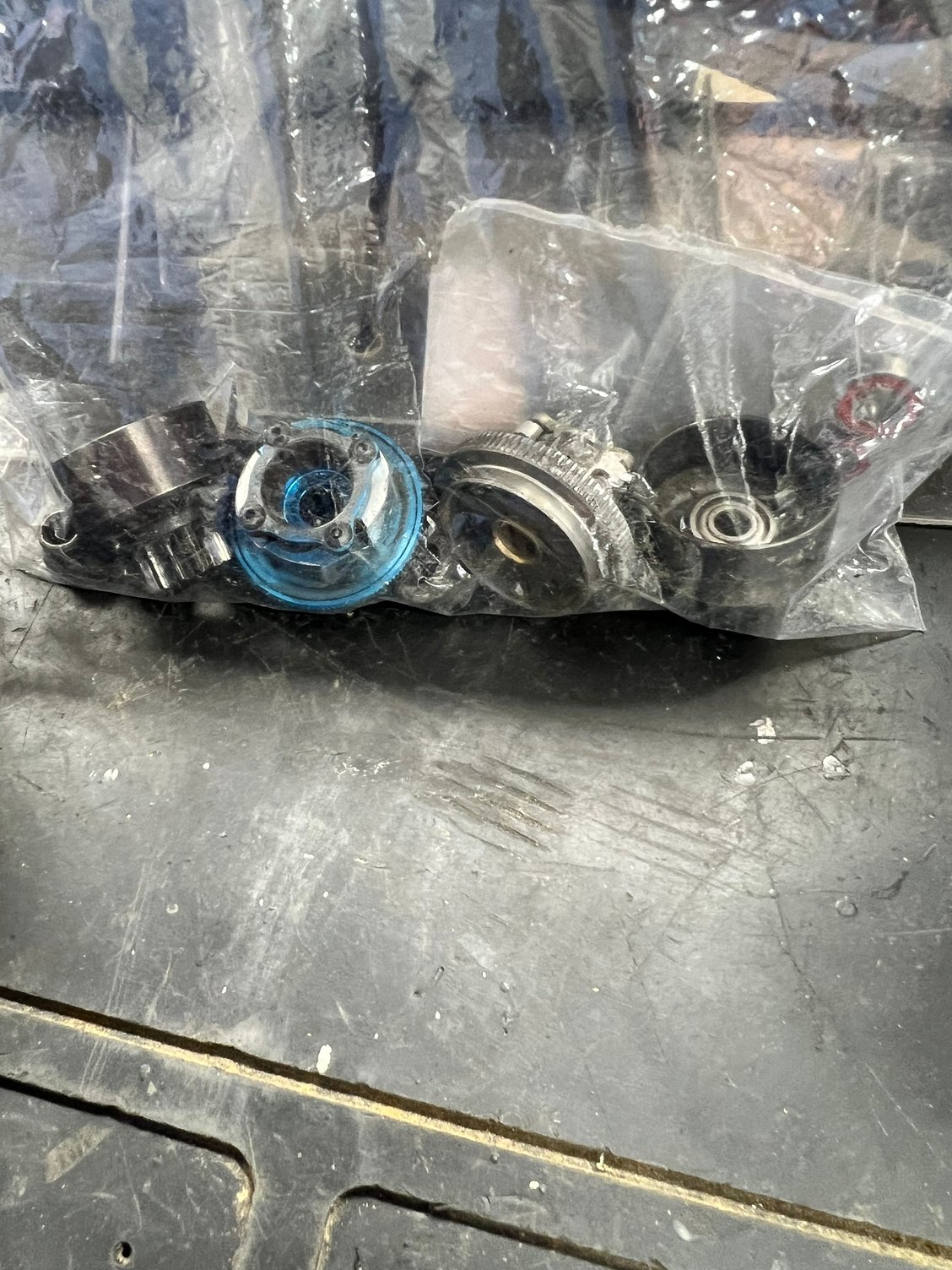 TLR 8ight 4.0 with 8X center diff setup - R/C Tech Forums