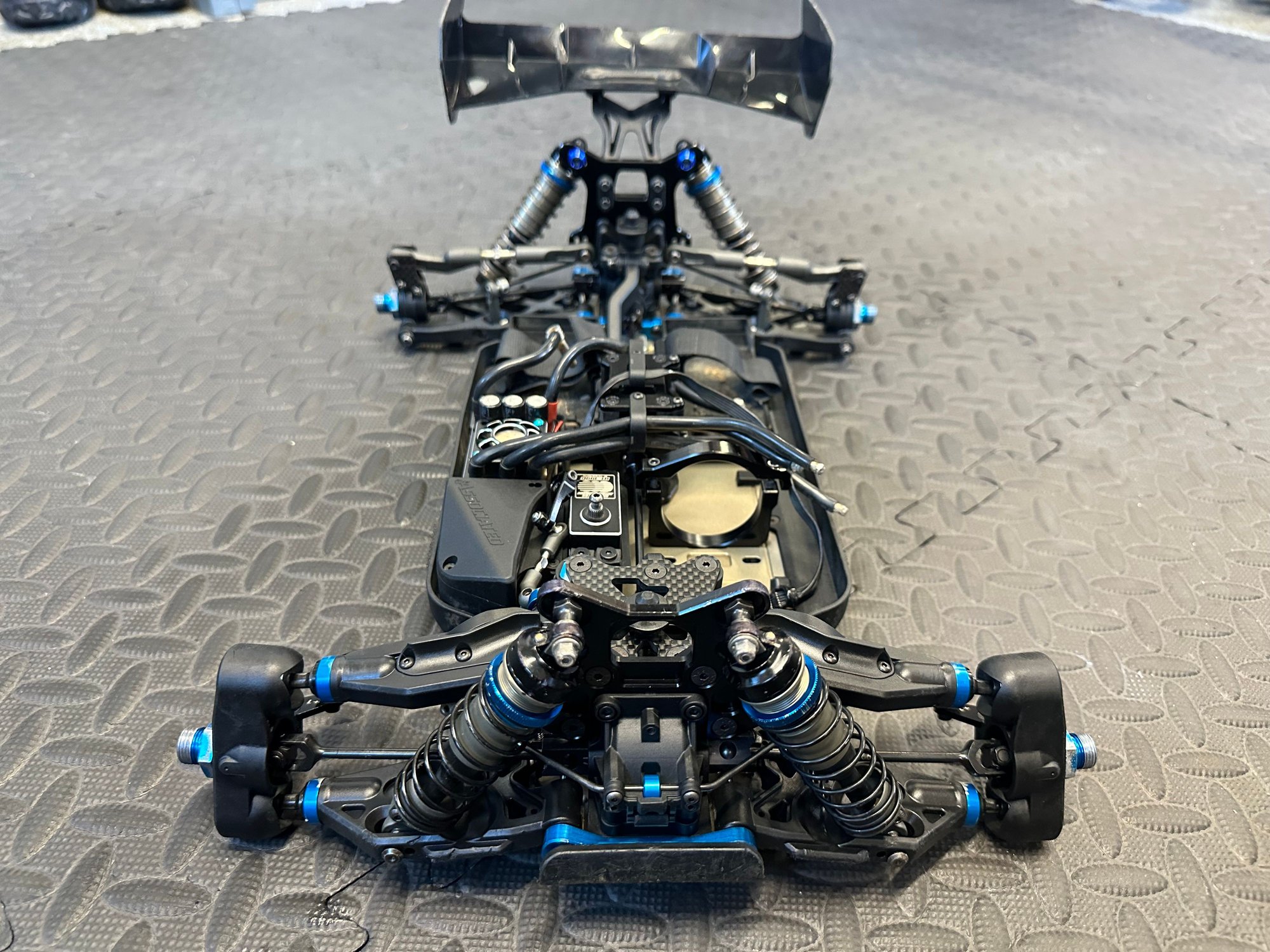 RC8B4.1E Roller/Slider - R/C Tech Forums