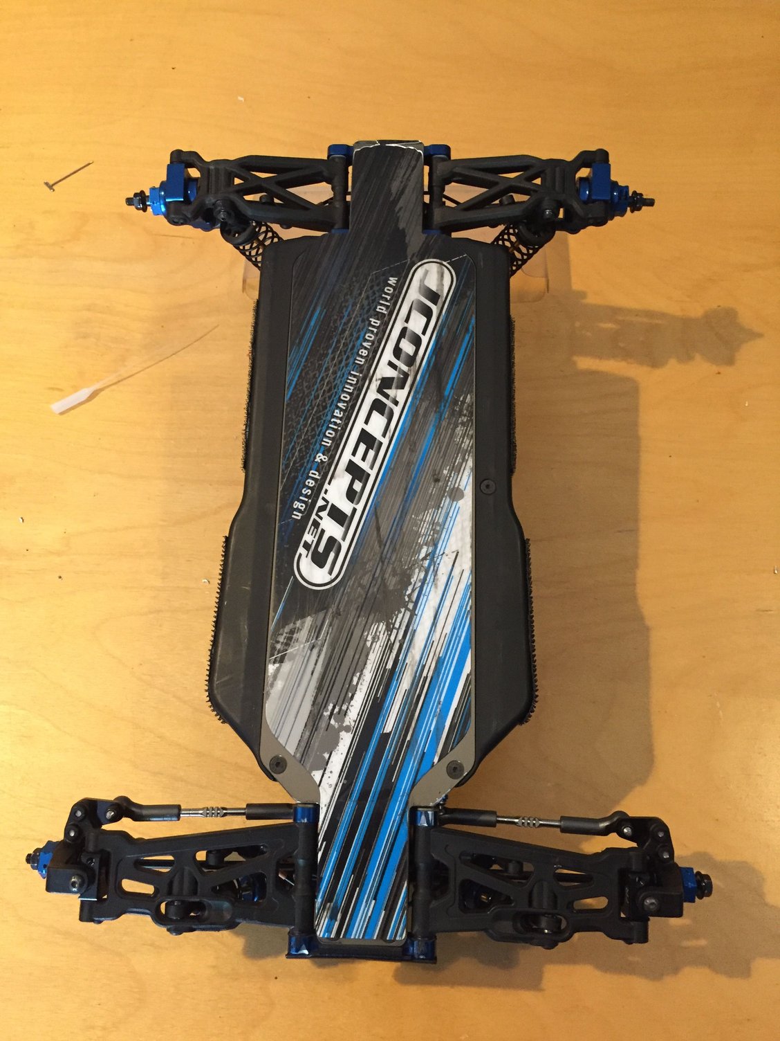 For Sale B64 LIKE NEW - R/C Tech Forums