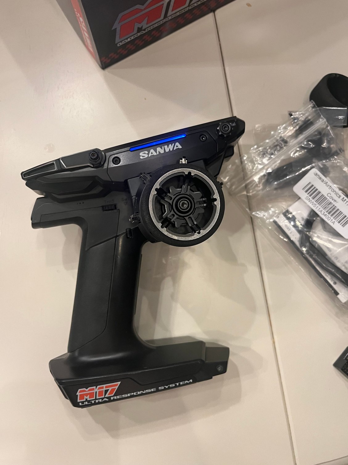 Sanwa m17 + 4 Receivers - R/C Tech Forums