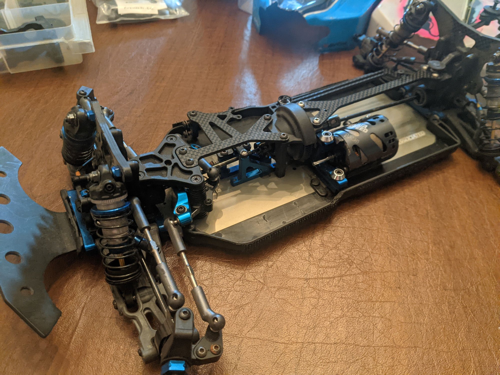 AE B64 slider with parts tray and spares - R/C Tech Forums