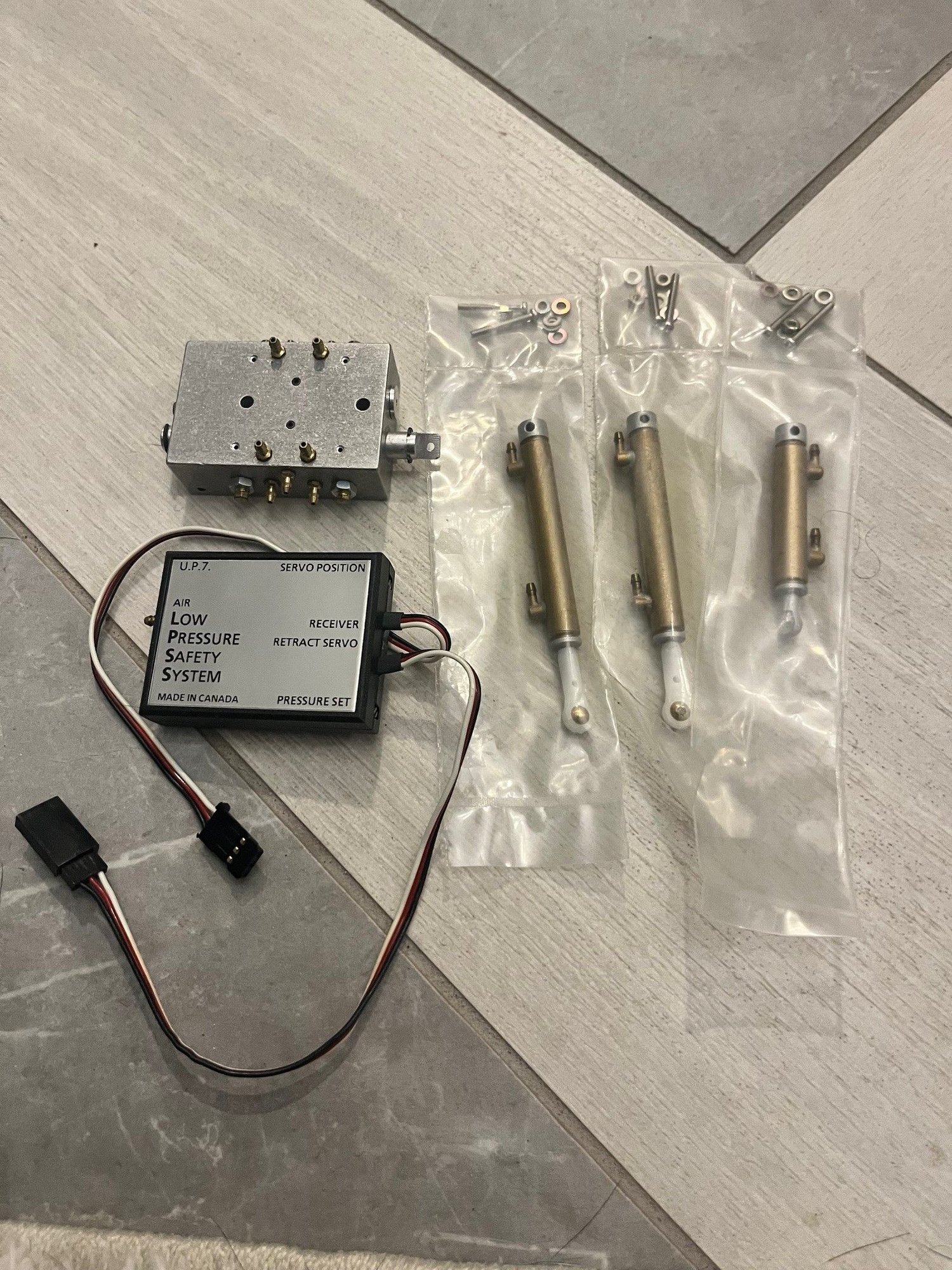 Yellow Aircraft F16 Falcon with scale retracts $790 - RCU Forums