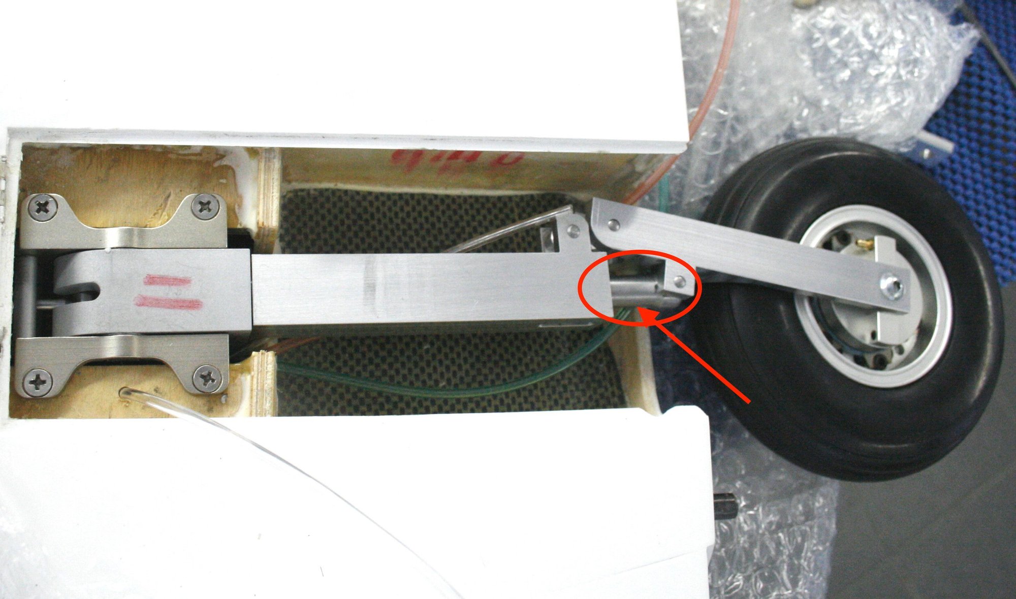 Wanted: Digitech trailing link gear for a Skymaster ViperJet MK2 - RCU ...