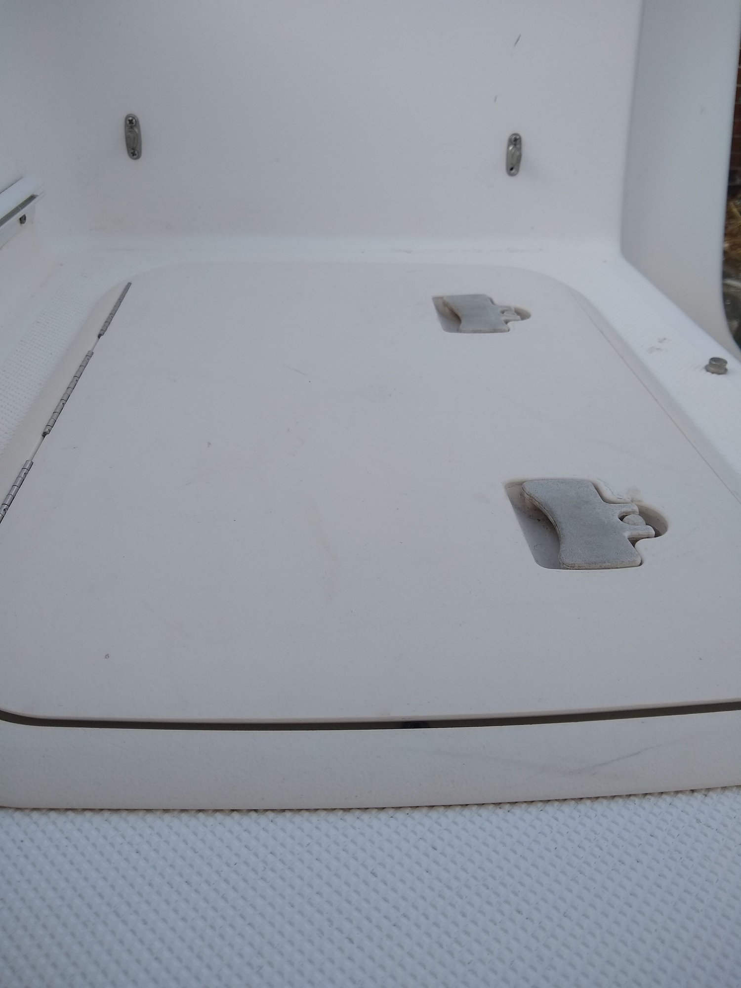 The Hull Truth - Boating and Fishing Forum - Plastic live well restoration?