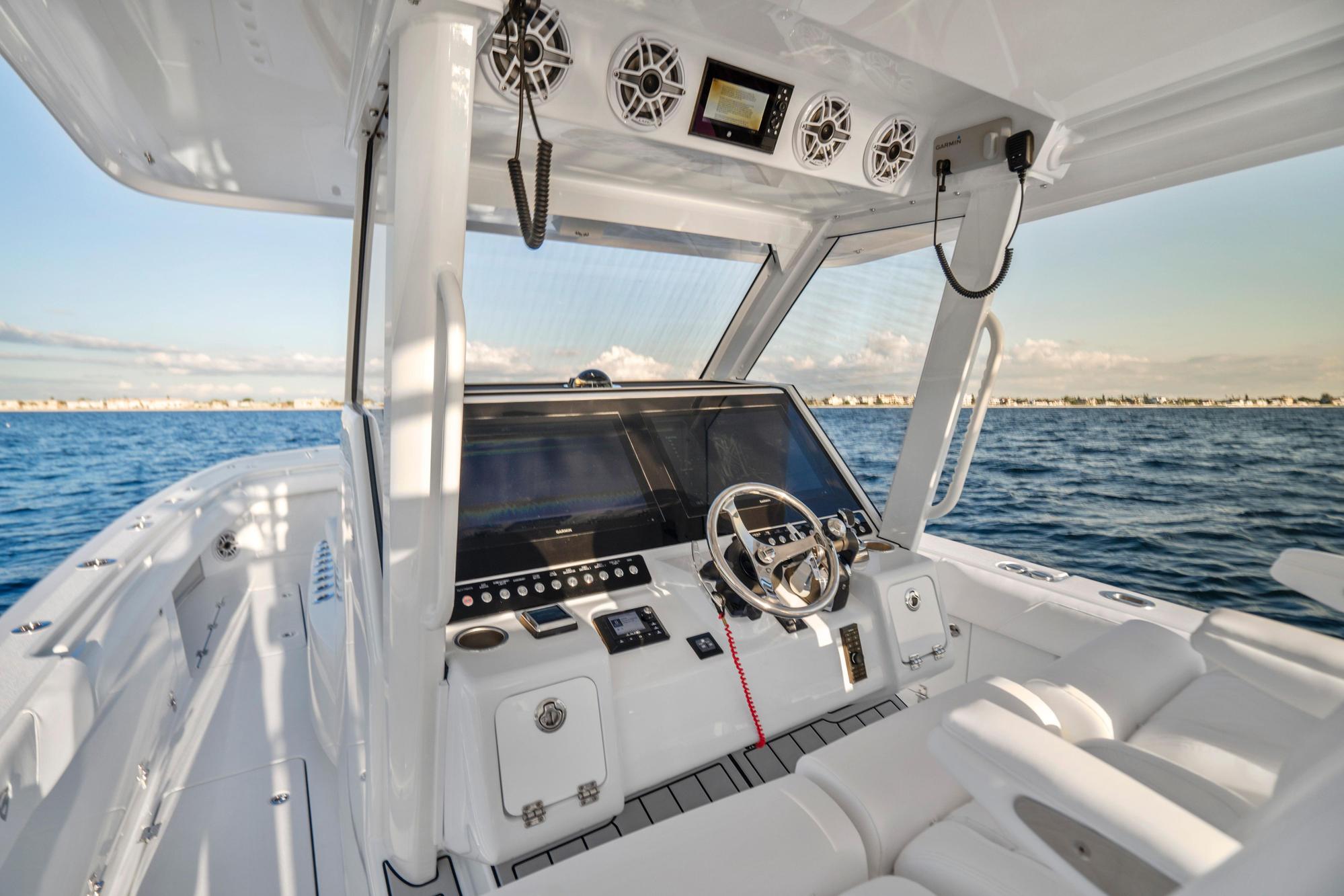 The Hull Truth - Boating and Fishing Forum - Price Reduction | 2022 ...