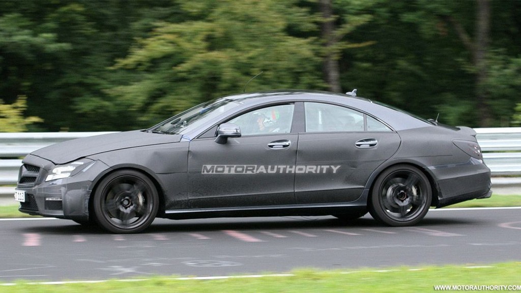 Spy Shots: 2011 Mercedes-Benz CLS63 AMG