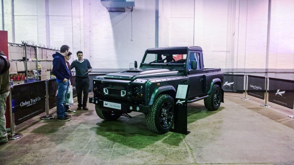 Kahn Design Reveals Defender-Based Flying Huntsman 105 Pick Up