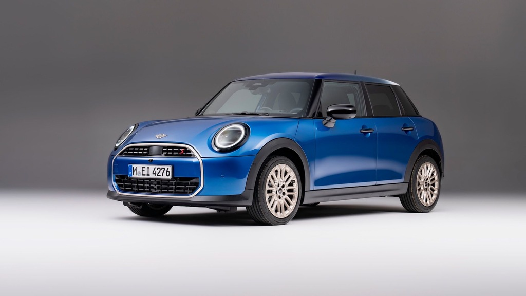 MINI Turns Its Cooper Convertible Into A Boat